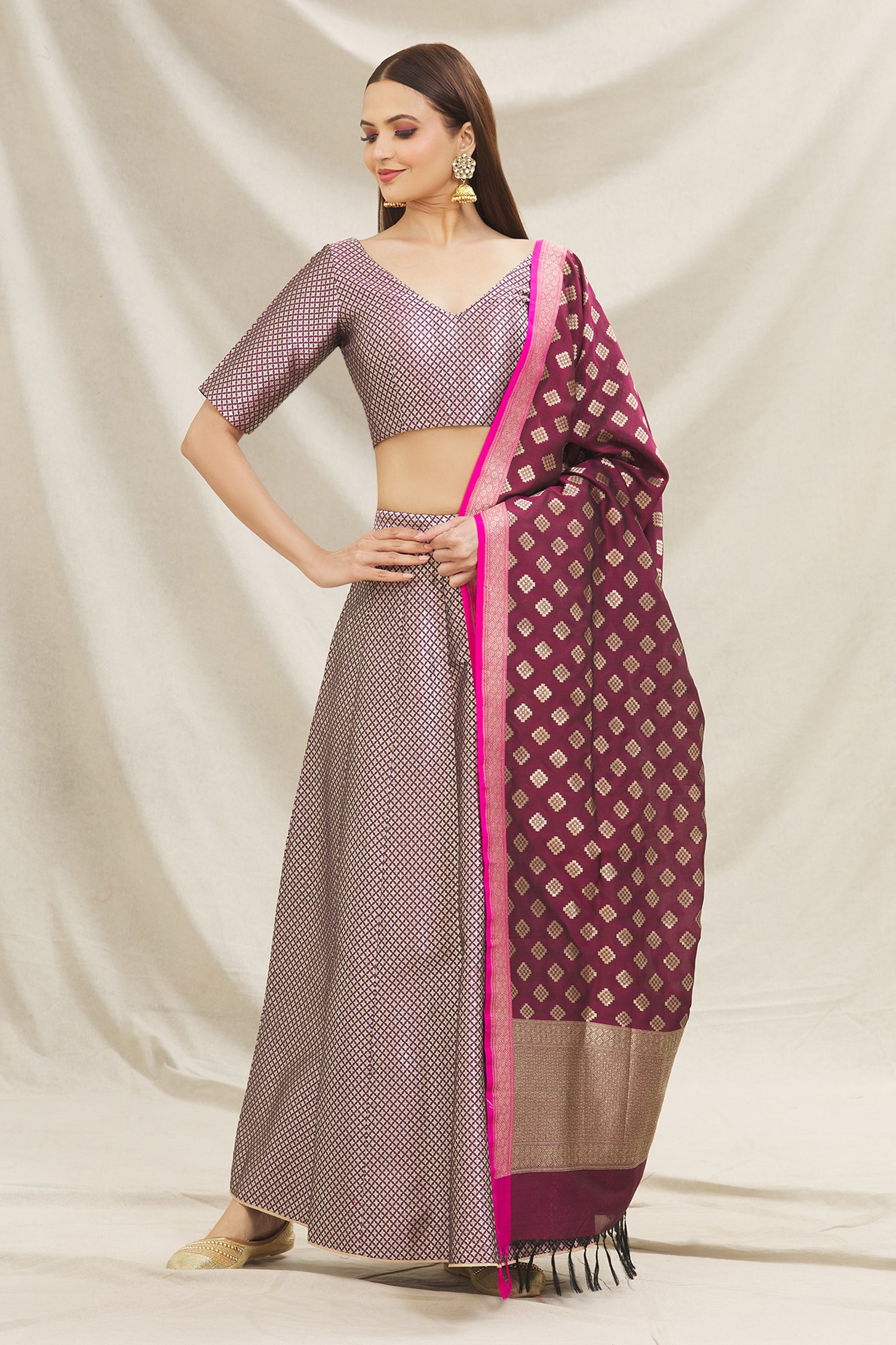 Buy Silk Flower Pattern Lehenga Set by Pinki Sinha at Aza Fashions