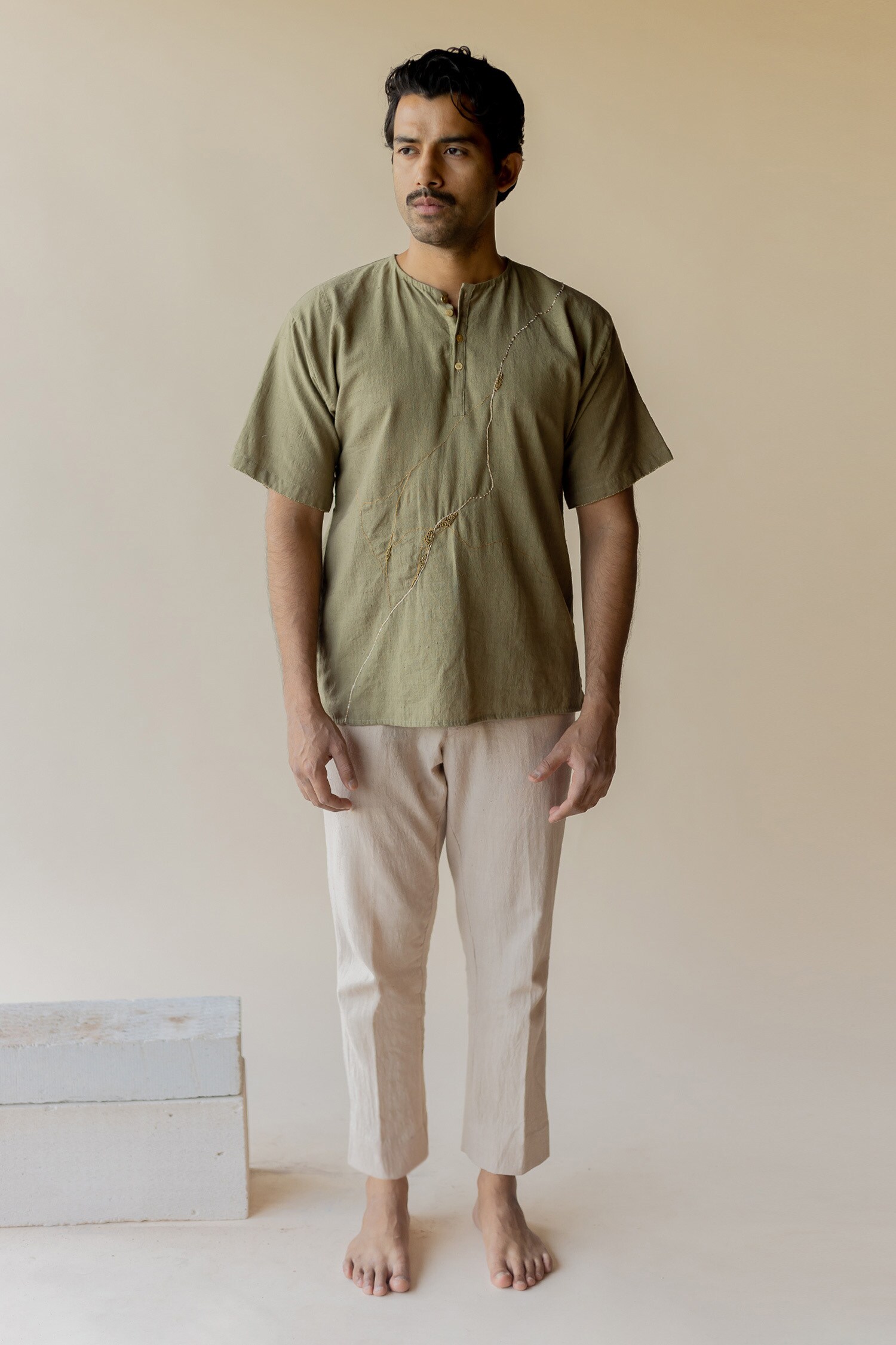 Buy Yuri Round Neck T Shirt by Nirjara at Aza Fashions