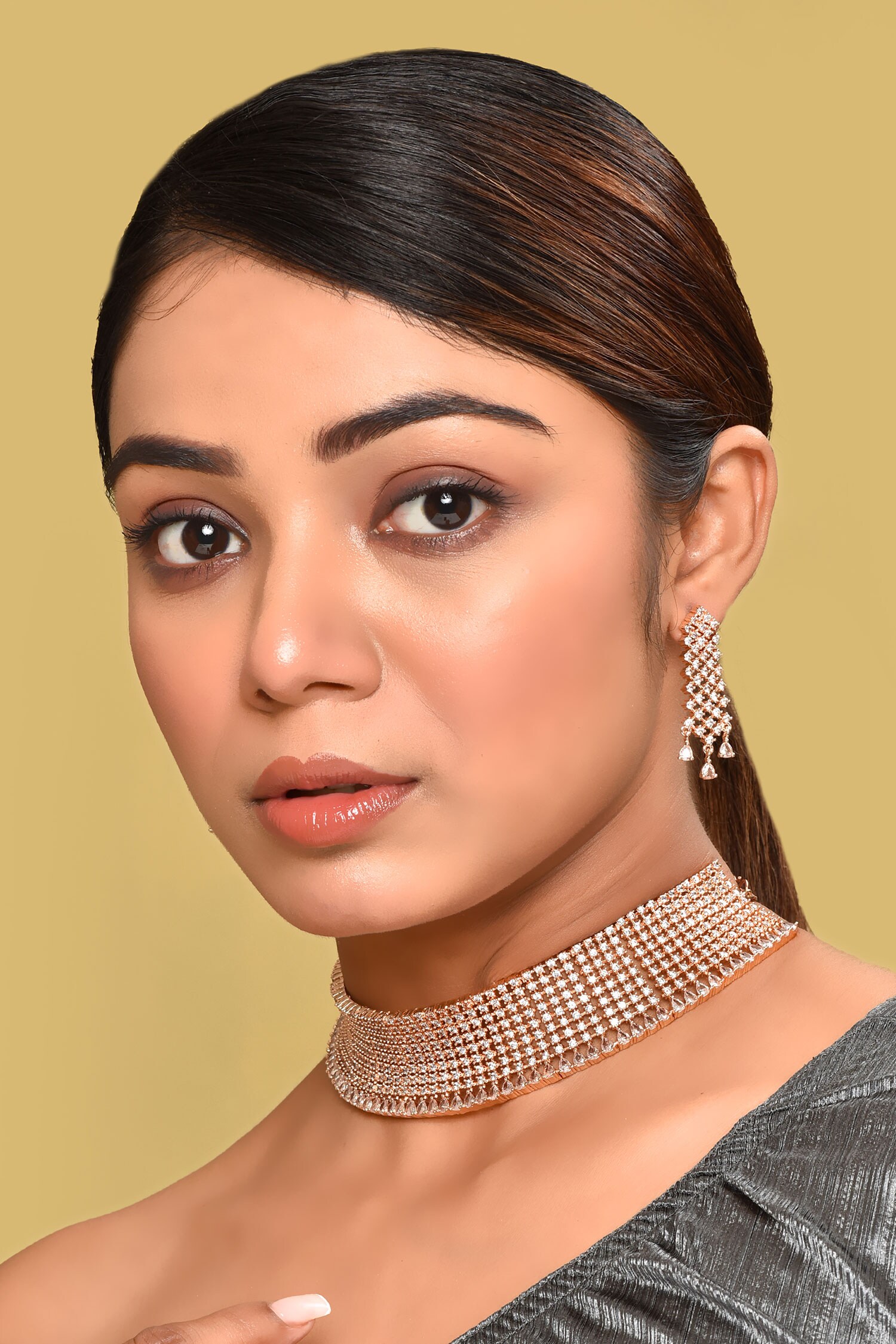 Buy Gold Plated Stones Embellished Checkered Necklace Set by Nayaab by ...