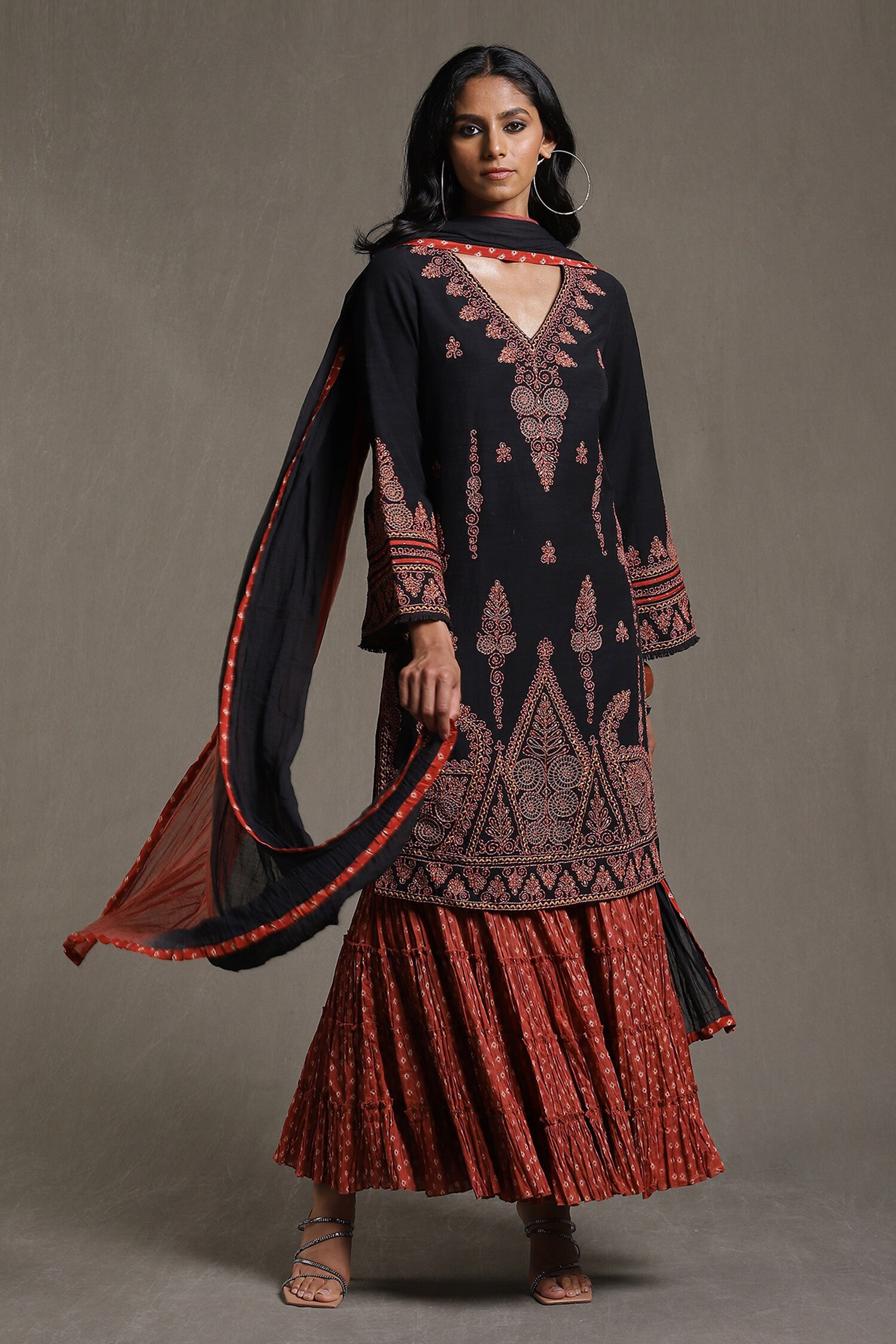 Buy Black Kurta Viscose Slub Embroidery Romani V Neck Sharara Set For ...