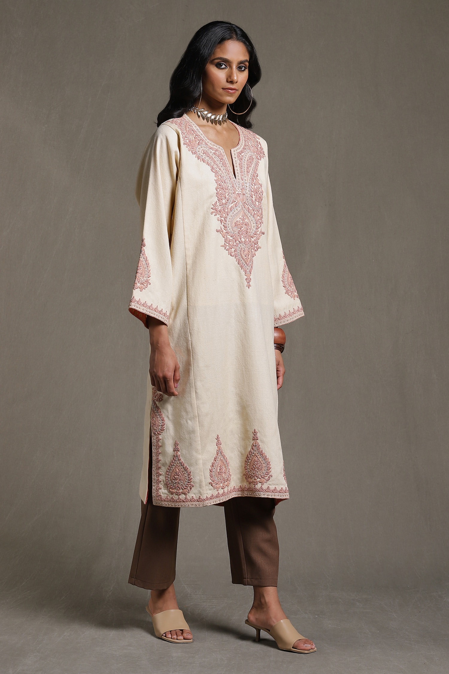 Buy Ritu Kumar Off White Wool Dori Work Kaftan With Inner Online | Aza ...