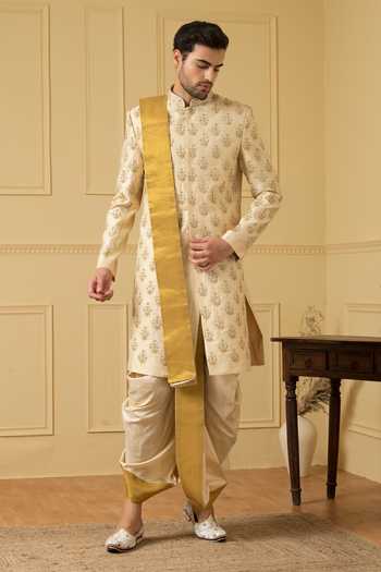 Buy Esplendor Zardozi Embroidered Sherwani Set by Hilo Design at Aza ...
