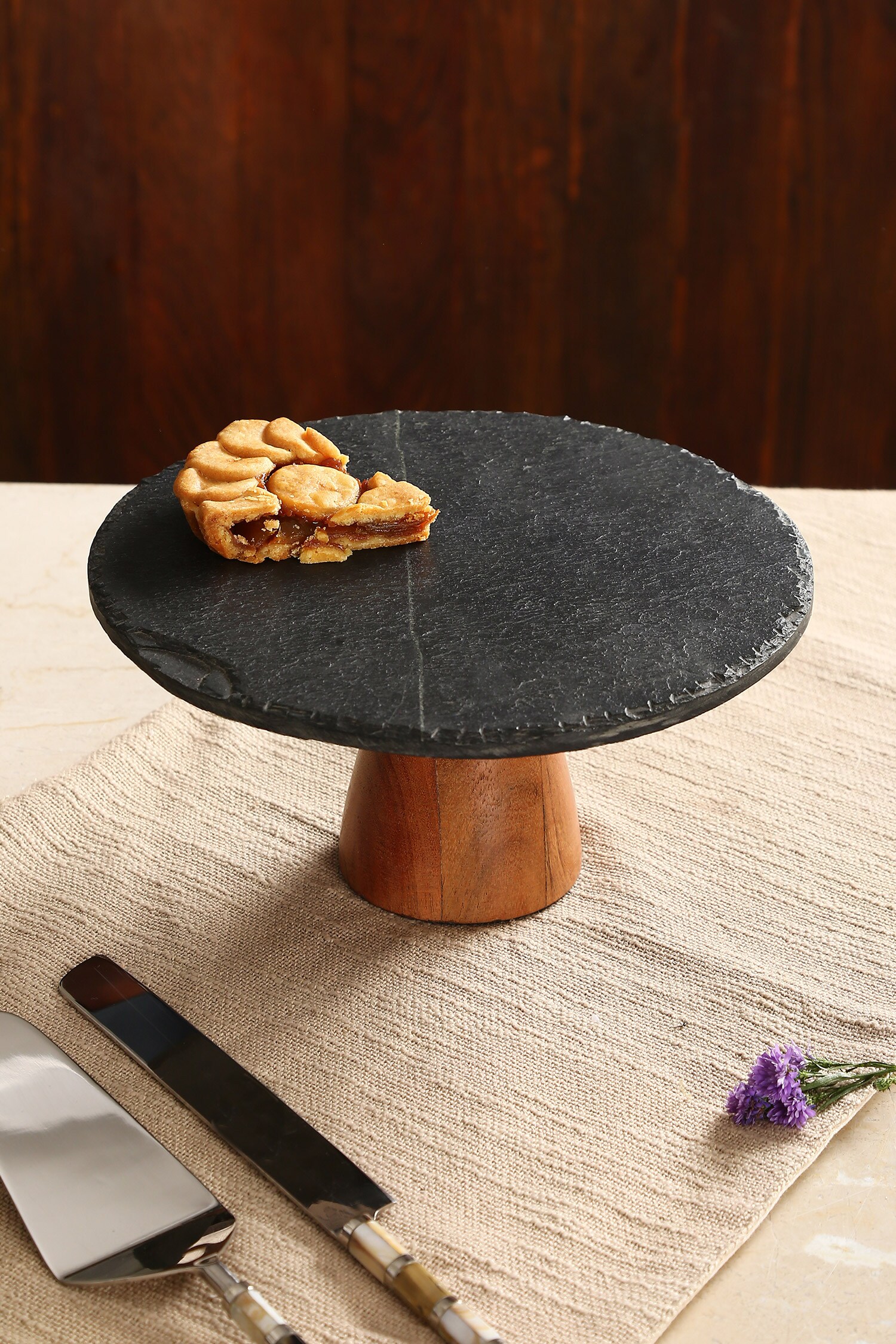 Buy Stone Round Cake Stand by Amoli Concepts at Aza Fashions