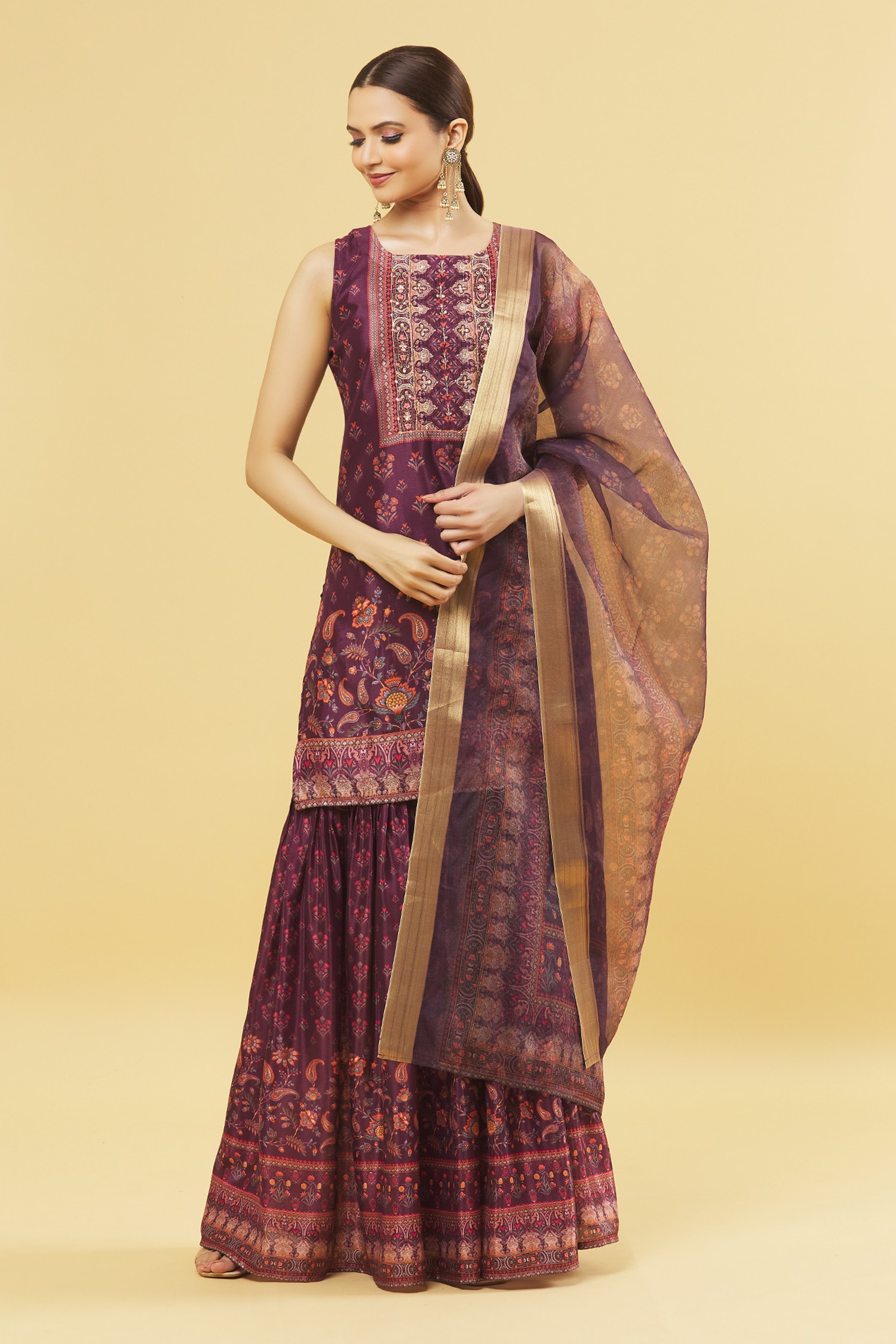 Buy Samyukta Singhania Purple Dola Silk Floral Butti Print Kurta With ...