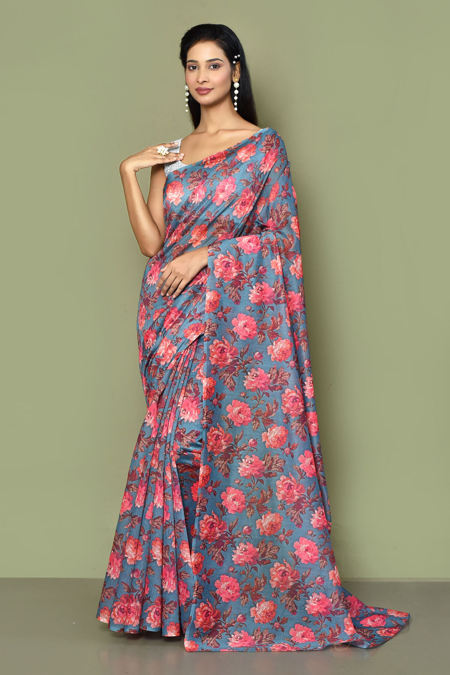 Buy Spring Pattern Saree With Running Blouse by Adara Khan at Aza Fashions
