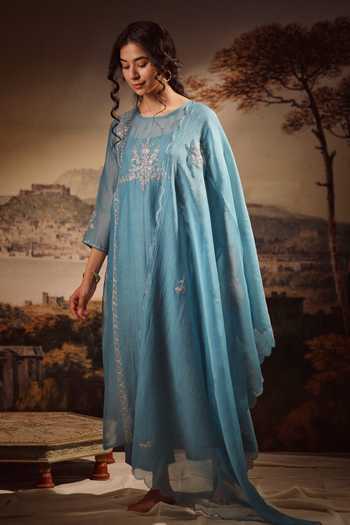 Buy TATWA Blue Midnight Floral Yoke Embroidered Kurta And Pant Set ...