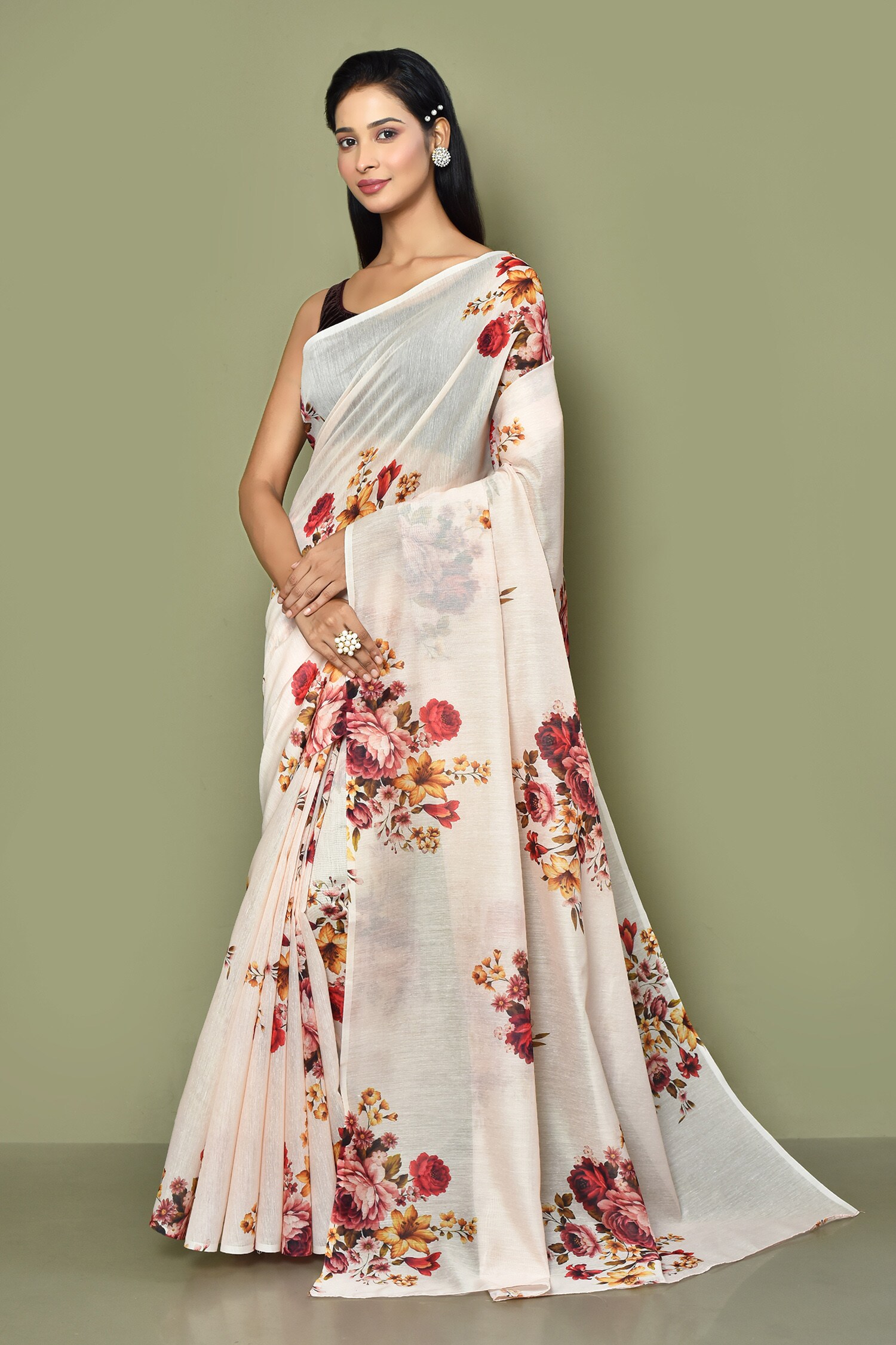 Buy White Pure Chiffon Printed Flower Saree With Running Blouse For ...