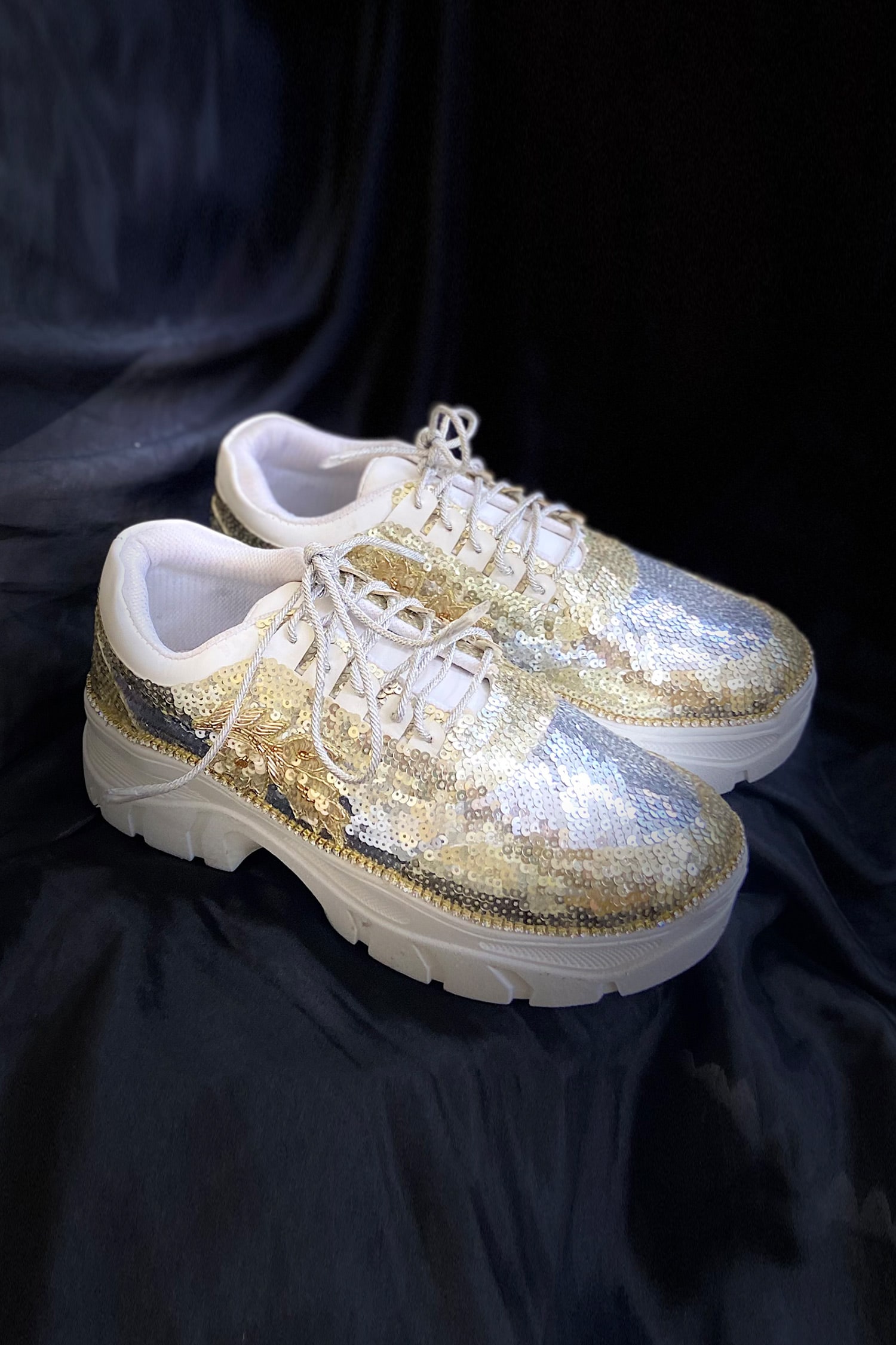 Buy Chal Jooti Multi Color Synthetic Leather Bling Bomb Sequin ...