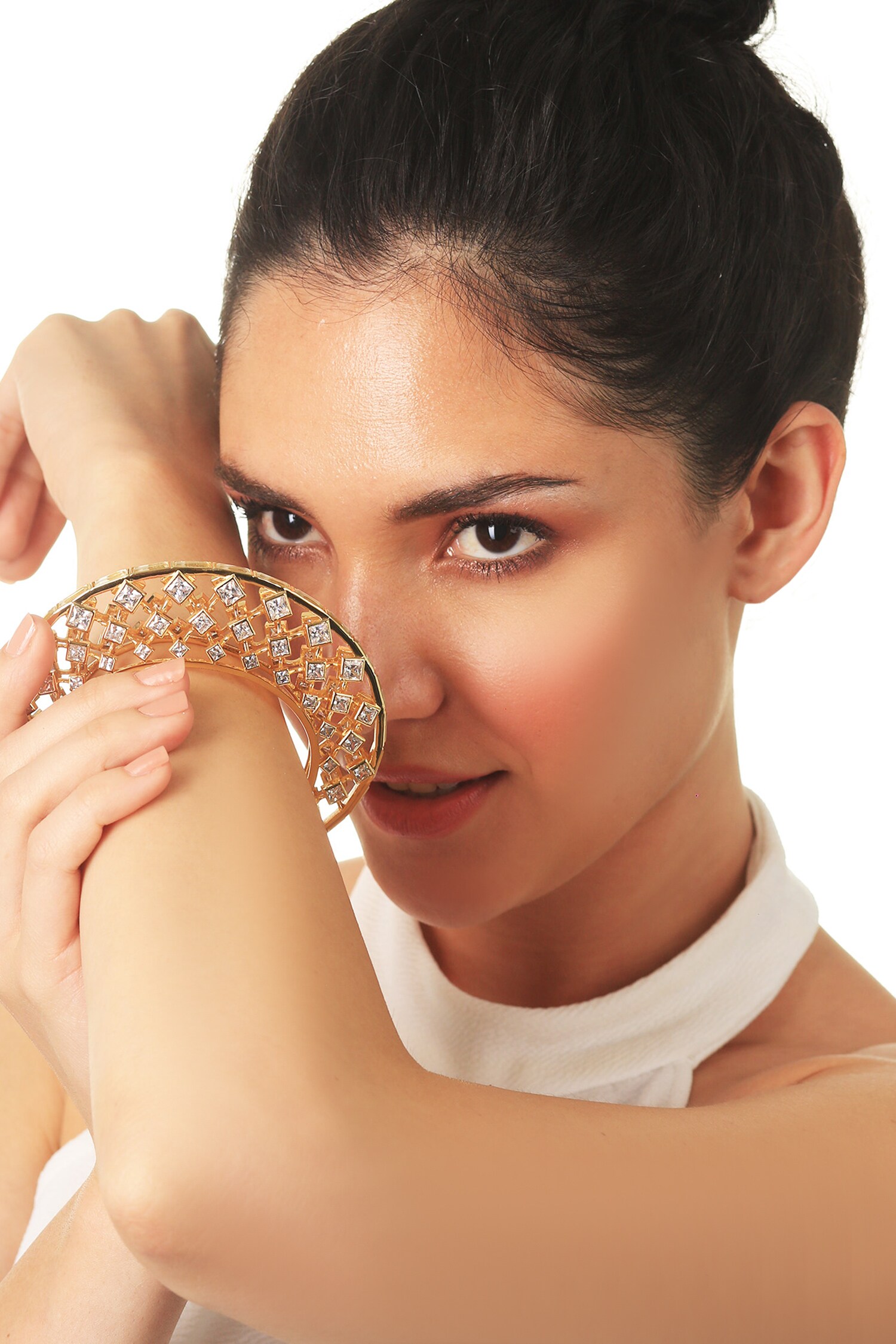 Buy Isharya Shiza Mirror And Cubic Zirconia Statement Cuff Online | Aza ...