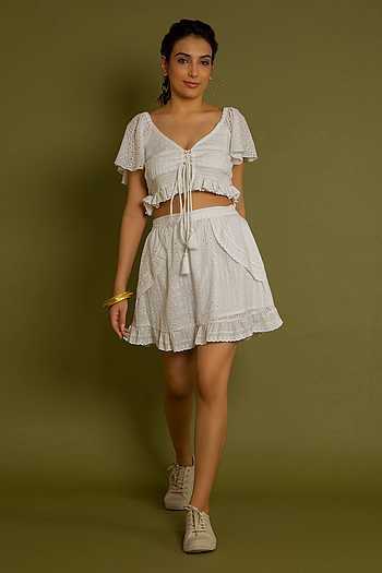 Buy Label Reyya White Cotton Schiffli Crop Top With Skirt Online | Aza ...