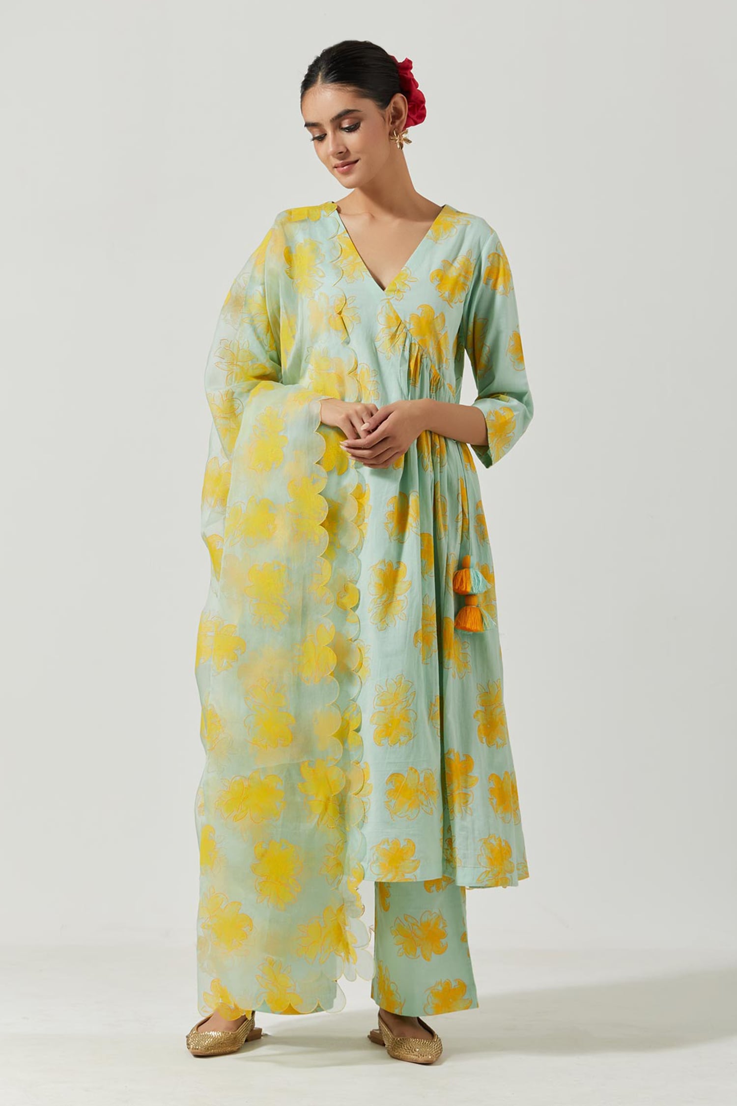 Buy Green Cotton Mul Printed Foil V Neck Kurta Set For Women by Label ...