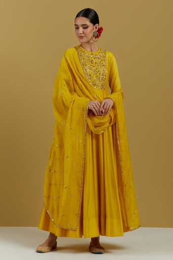 Buy Yellow Anarkali Chanderi Silk Hand Embroidered Floral Patterns Set ...
