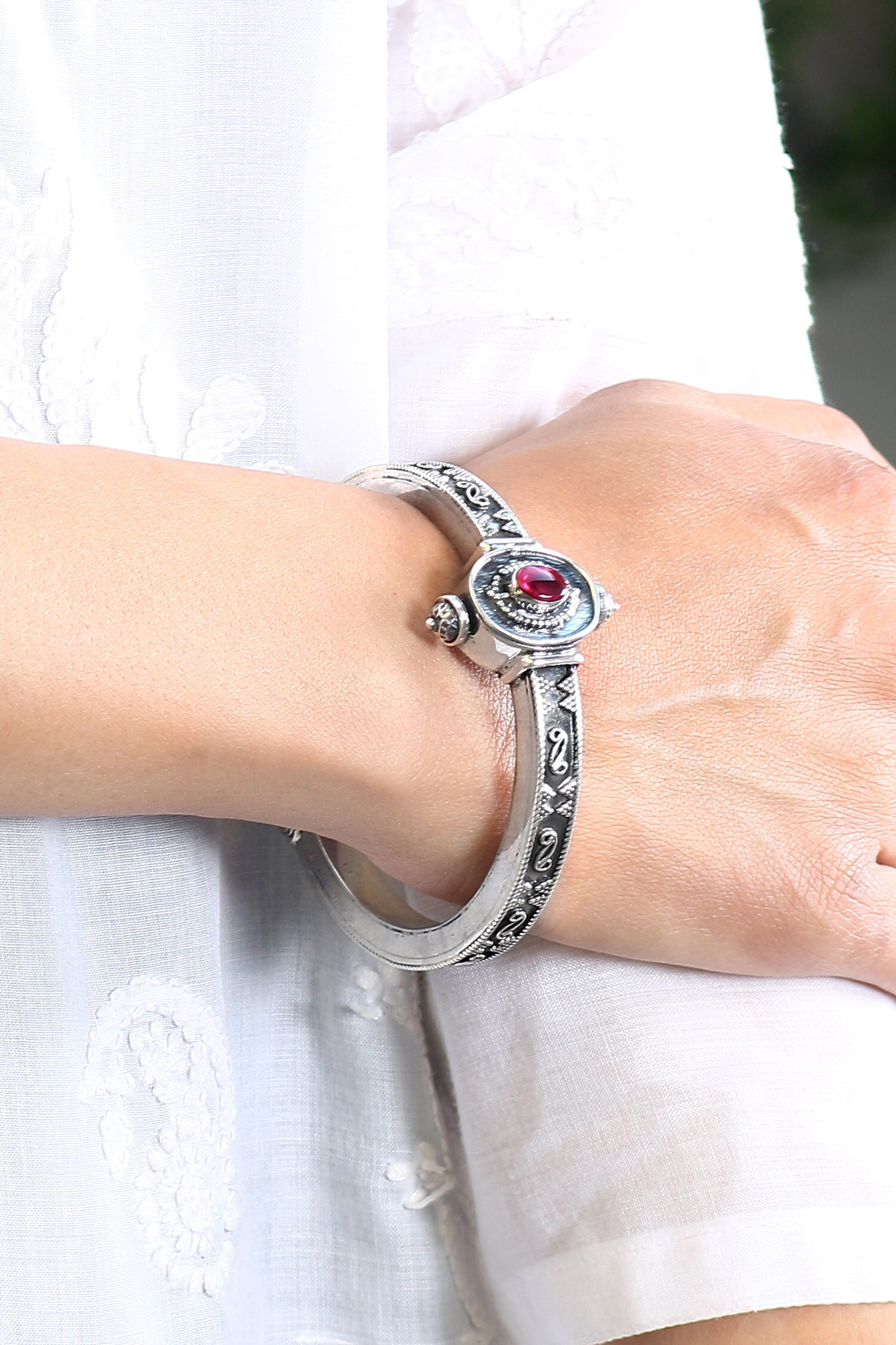 Buy Silver Plated Embellished Oxidized Bangle by Noor Online at Aza Fashions.