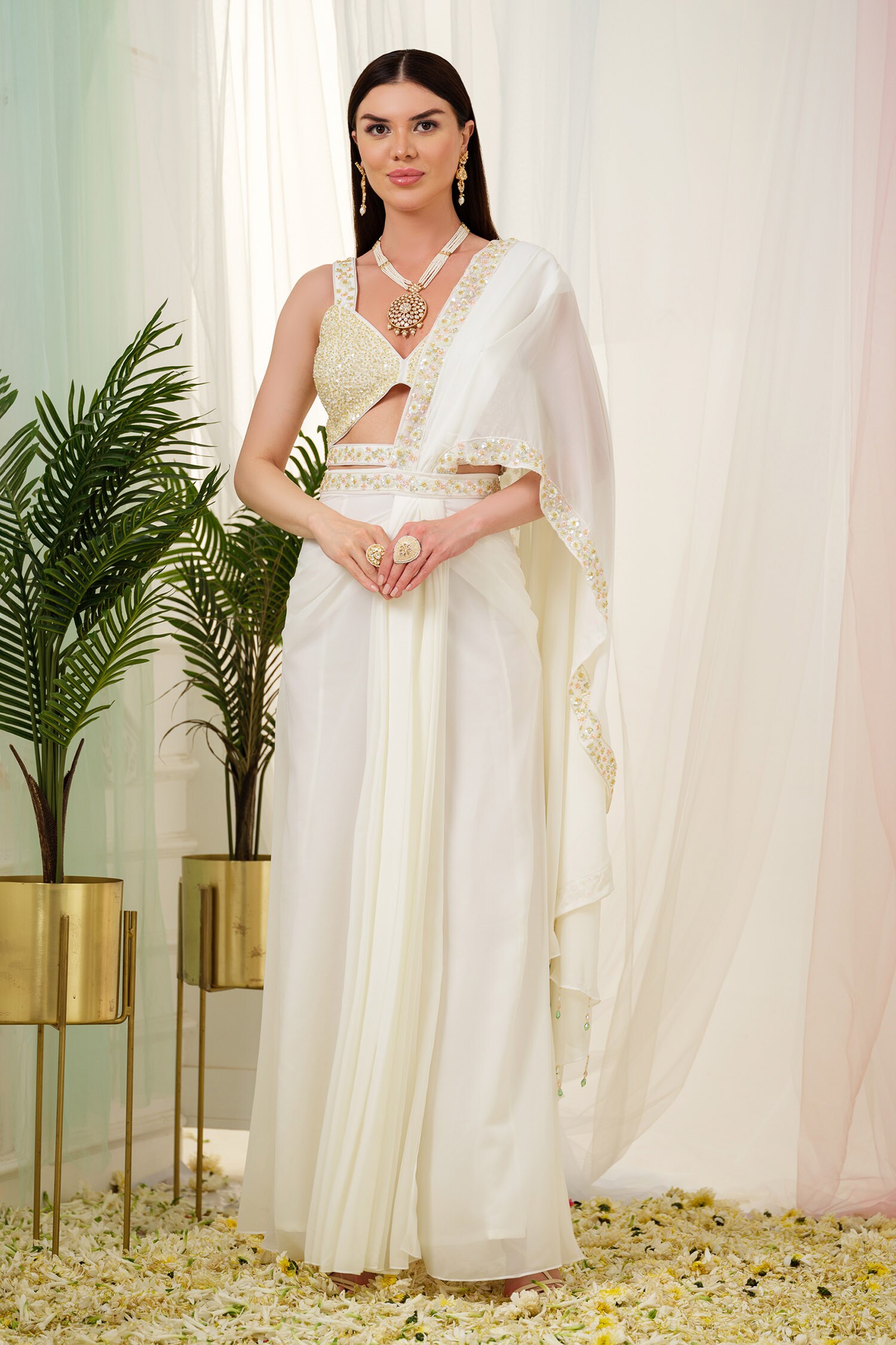 Buy Tamaraa By Tahani Off White Georgette Luminous Pre-draped Saree And ...