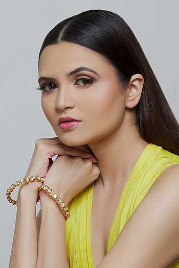 Buy Gold Plated Kundan Single Line Polki Bangles - Set Of 2 by Saga ...