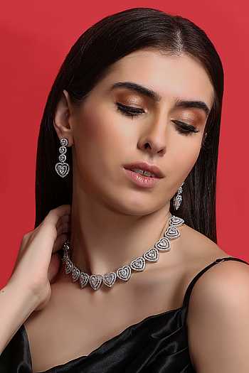 Buy Auraa Trends Heart Pattern Necklace And Earrings Set Online | Aza ...