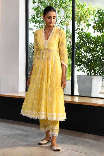 Buy Mulmul Yellow Pure Mulmul Stirling Flower Embroidered Anarkali With ...