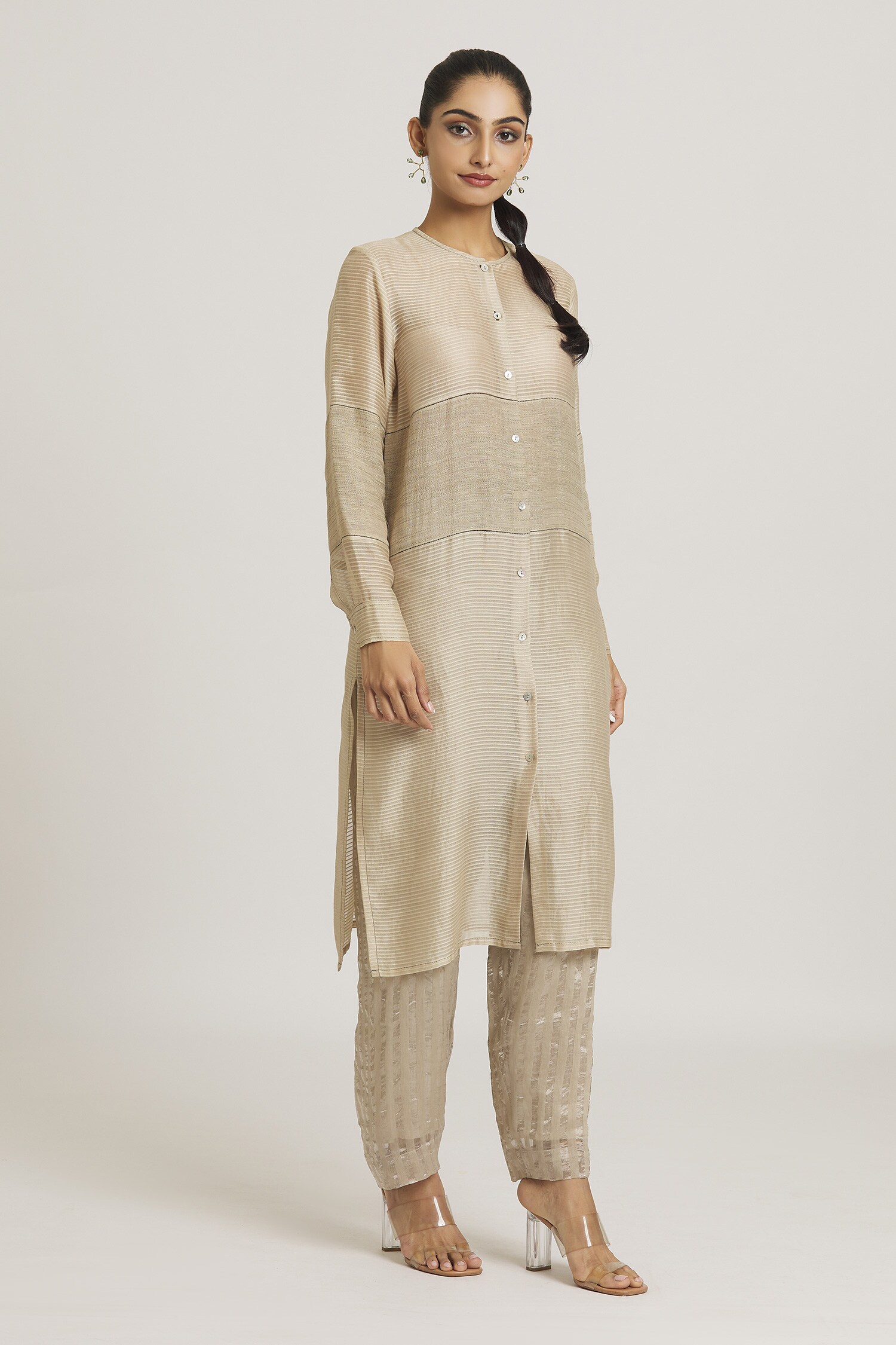 Buy Urvashi Kaur Silver Stripe Pattern Pant Online | Aza Fashions