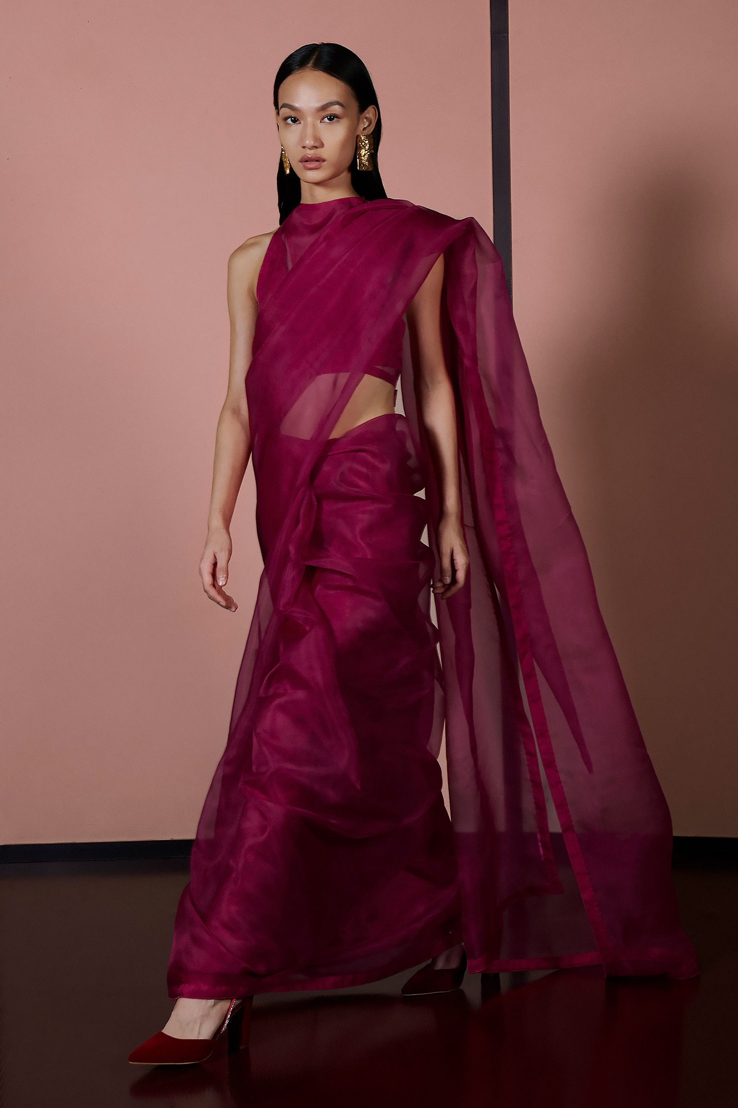 Buy Ekaya Maroon Organza Plain Handwoven Saree With Unstitched Blouse ...