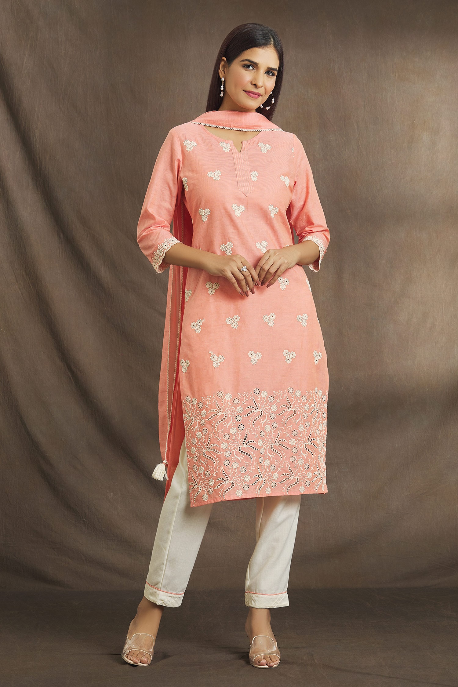 Buy Adara Khan Peach Chikankari Embroidered Kurta Set Online | Aza Fashions