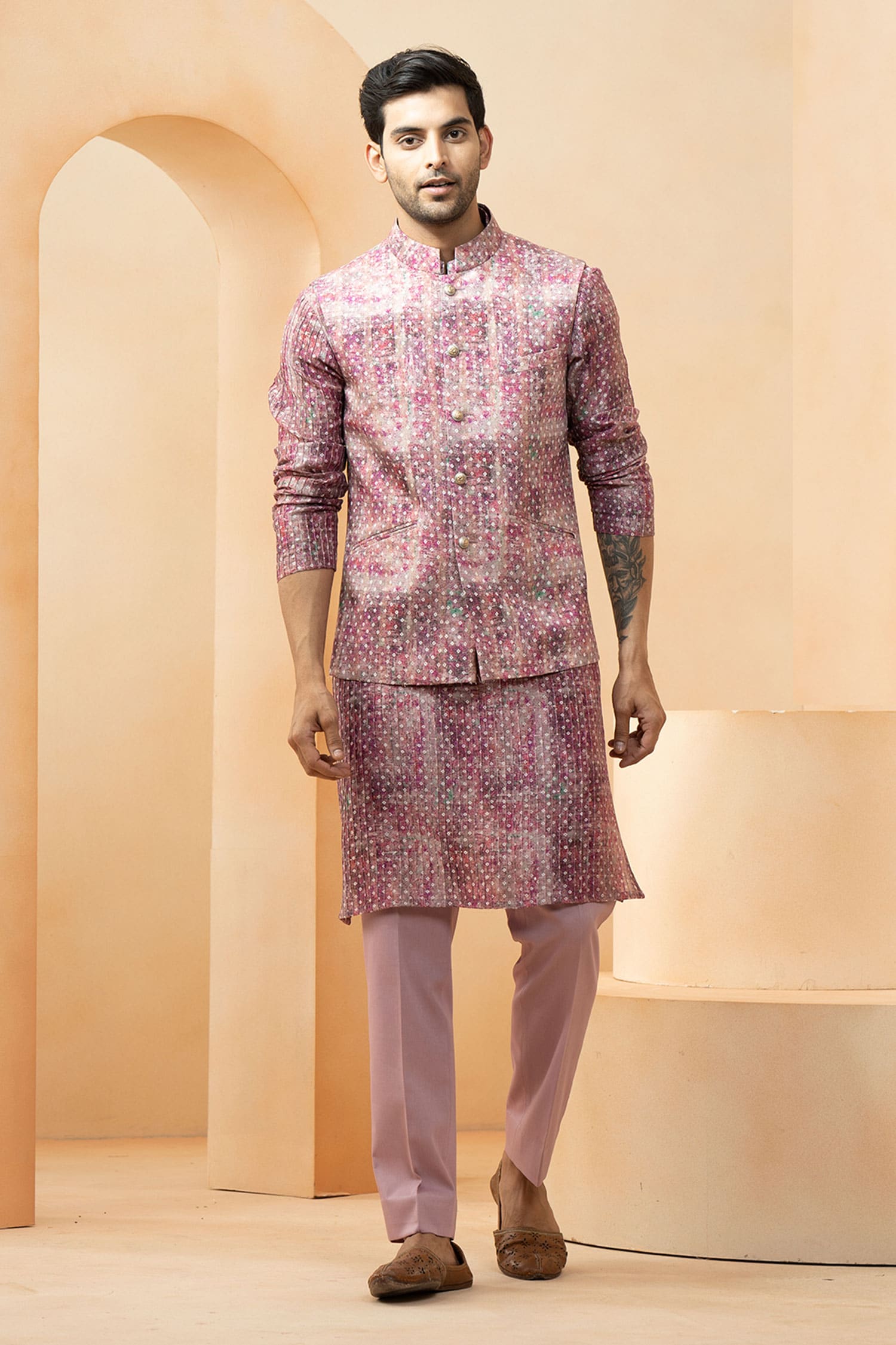 Buy Purple Chanderi Bandhani Pattern Bundi Kurta Set For Men by Studio ...