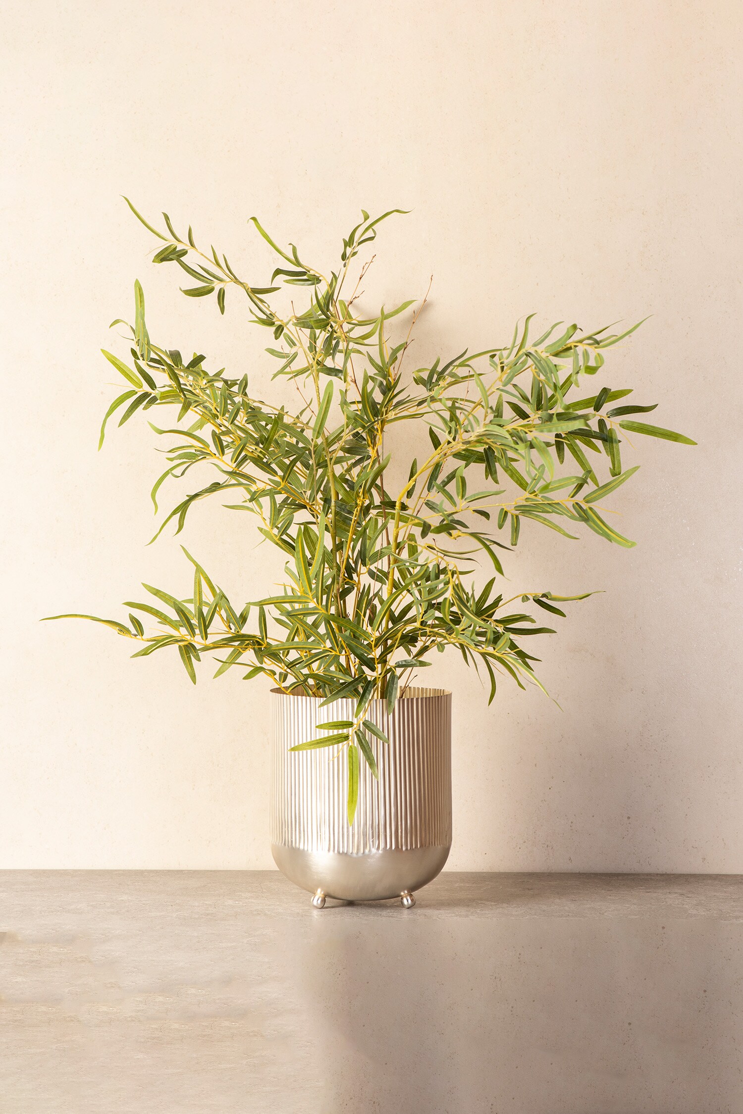 The Decor Remedy Silver Pure Brass Ripple Cut Planter