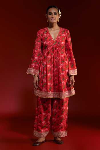 Buy Red Raw Silk Digital Printed Rain Lily V Gathered Kurta And Salwar ...