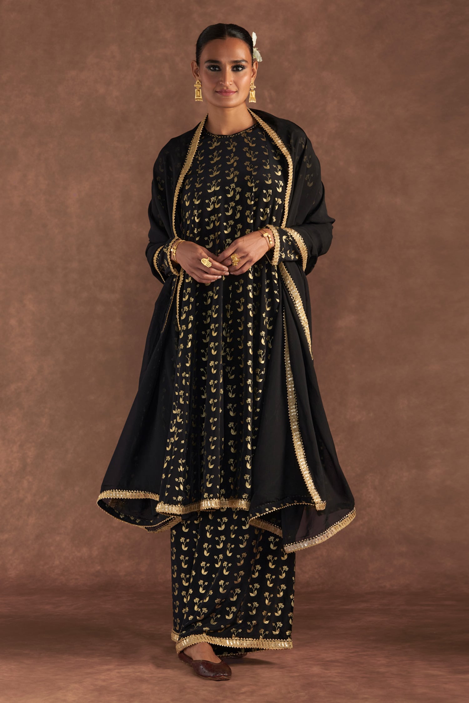Buy Masaba Black Springbud Print Anarkali Culotte Set Online | Aza Fashions