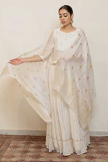 Buy Ivory Chanderi Silk Heer Floral Motifs Kanchadi Blouse Lehenga Set ...