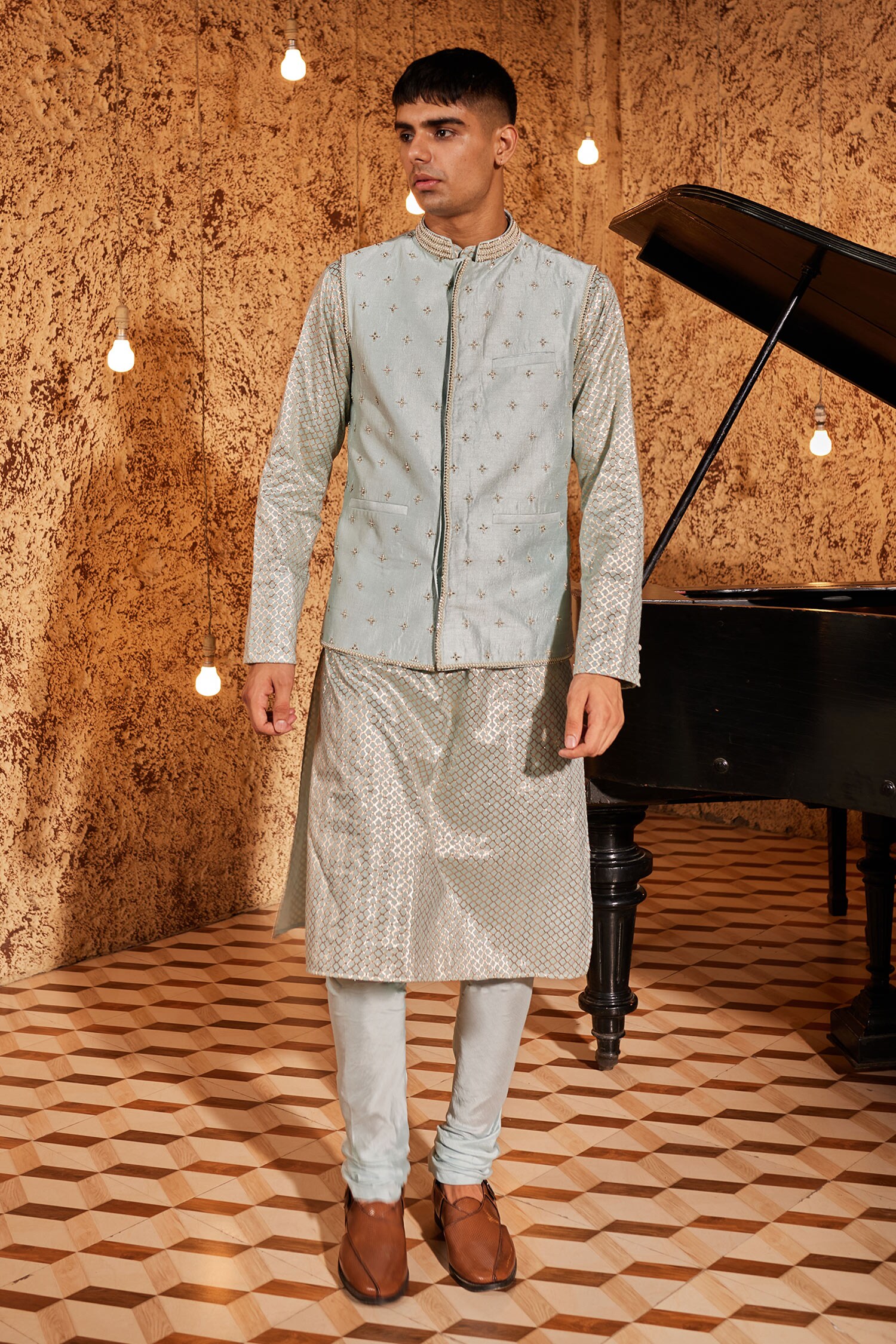 Buy Nidhika Shekhar Blue Silk Chanderi Geometric Pattern Bundi And ...