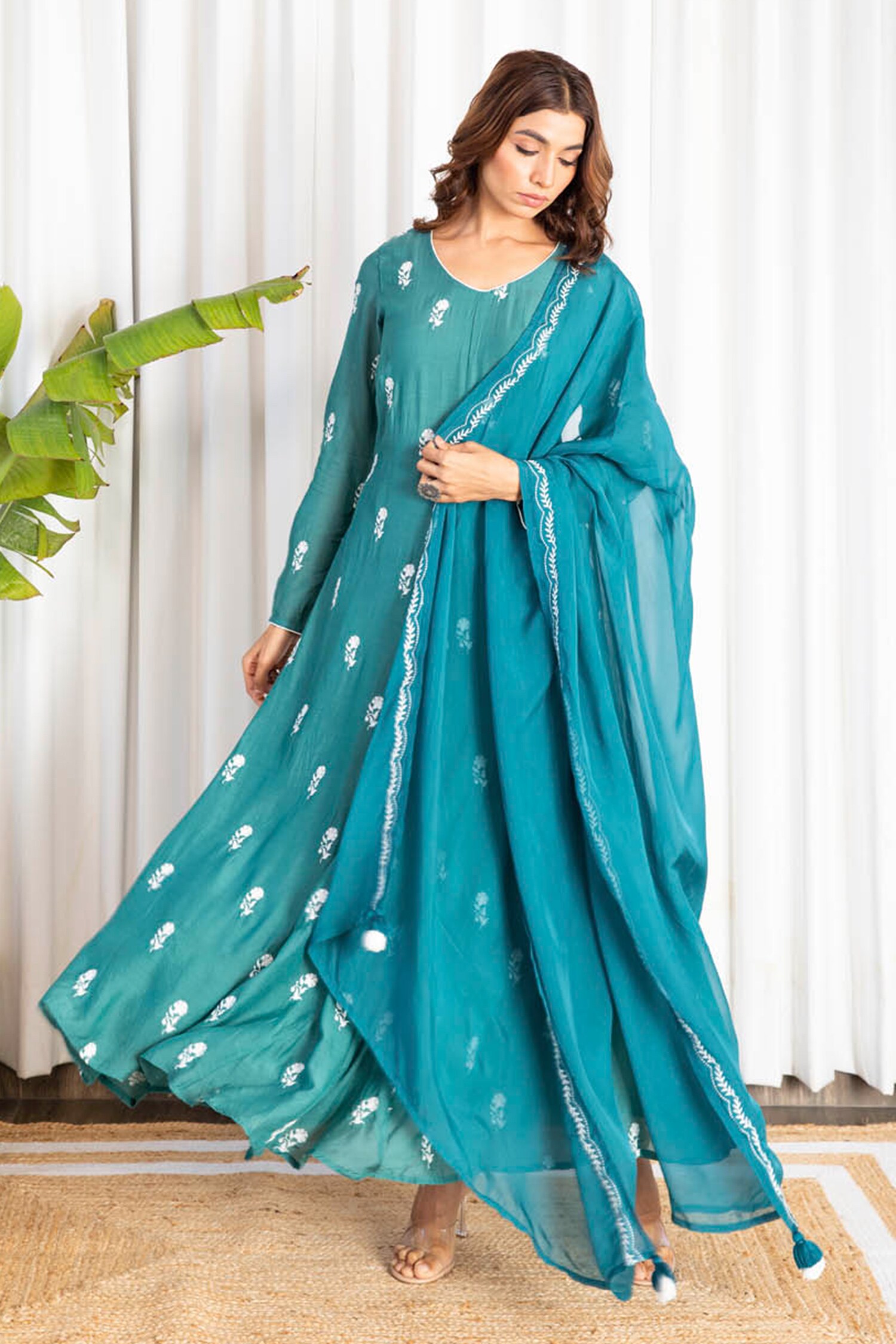 Buy Green Muslin Embroidery Floral Round Flower Anarkali With Dupatta ...