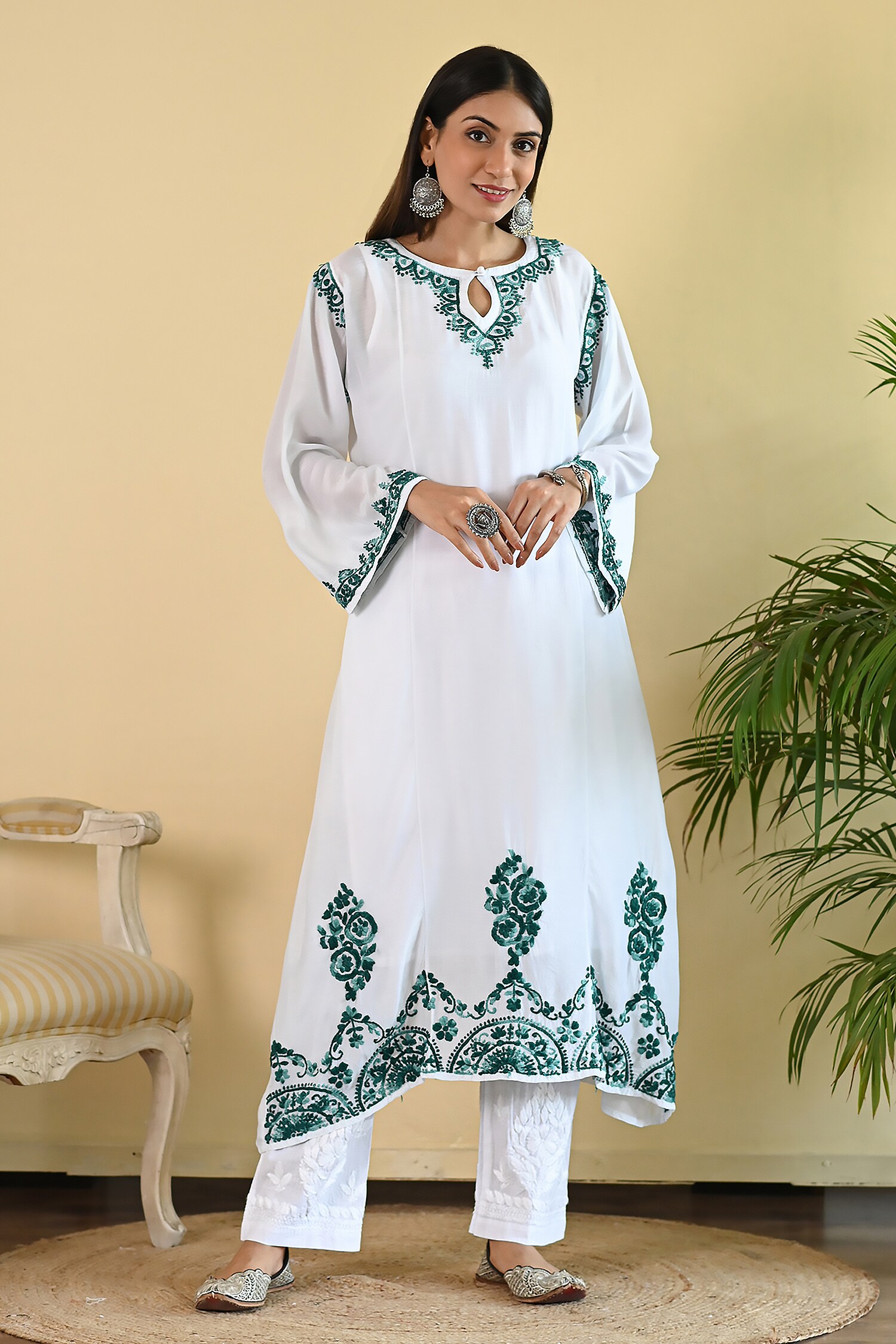 Buy House of Chikankari White Muslin Taabir Chikankari Embroidered A ...