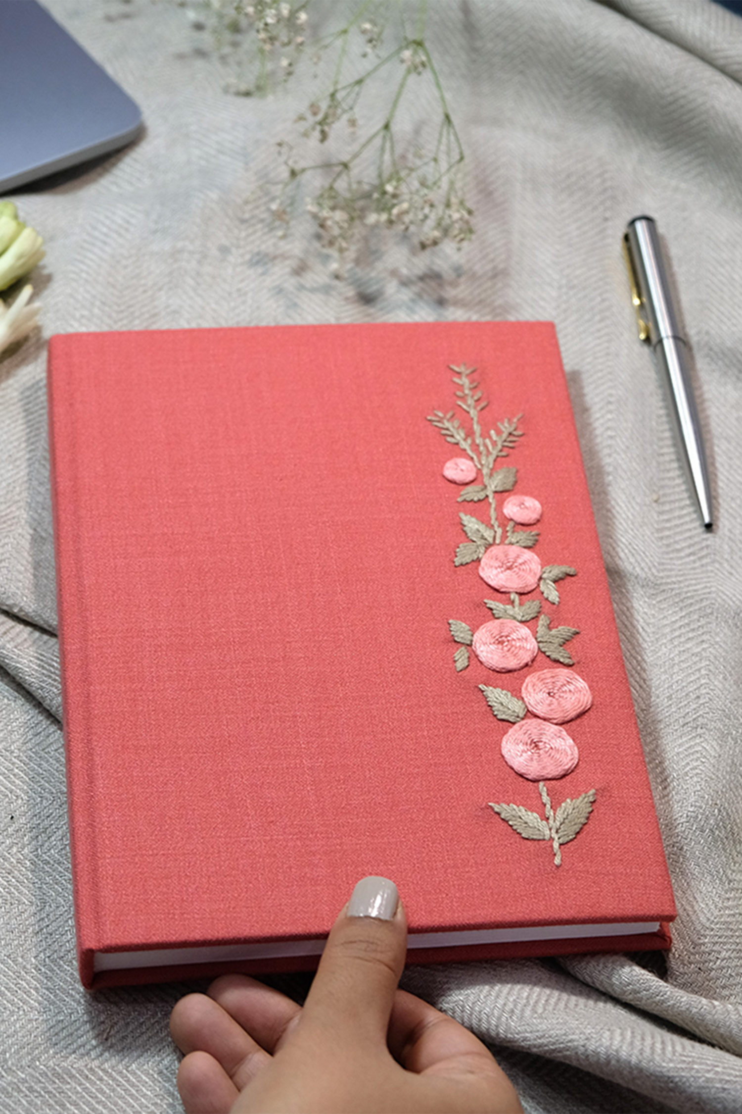 Design Gaatha Flower Hand Embroidered Diary