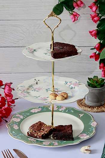 Vigneto Victorian Floral Embossed Three Tier Dessert Stand
