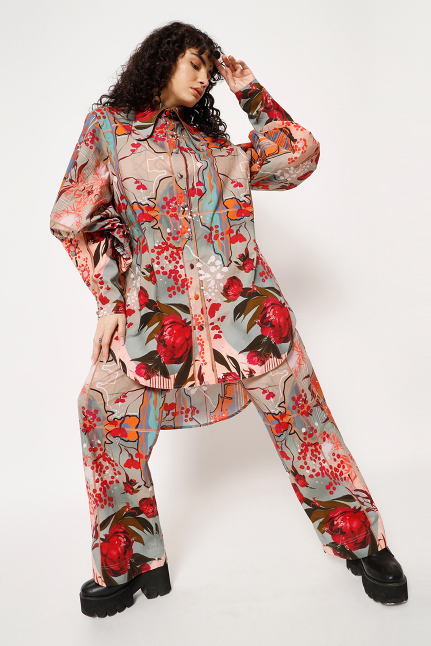 Buy Two Point Two Pink Cotton Poplin Floral Print Shirt Online | Aza ...