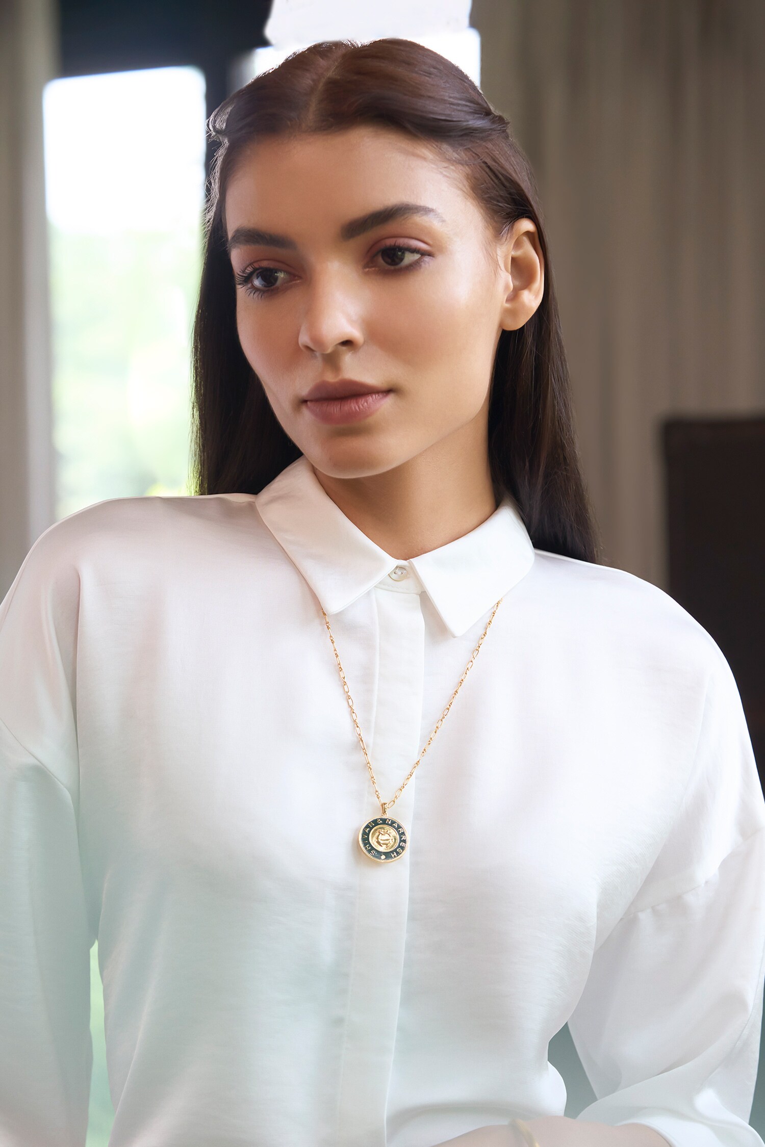 Buy Aulerth X Shivan and Narresh Numisma Enamel Work Locket Necklace Online | Aza Fashions