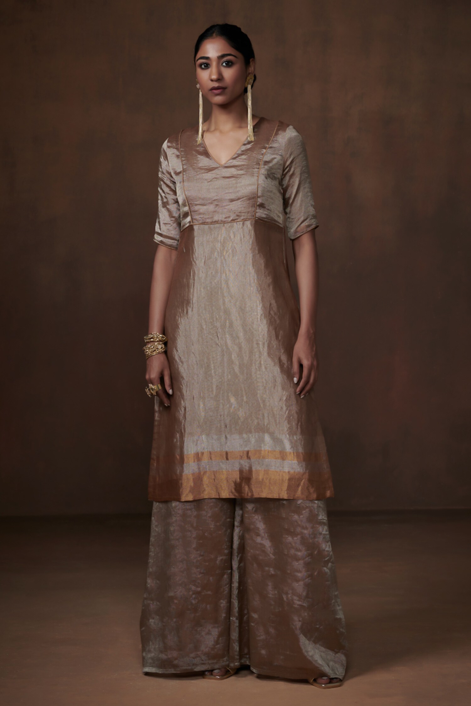 Buy Dressfolk Silver Tissue Stripe Border Kurta With Pant Online | Aza Fashions