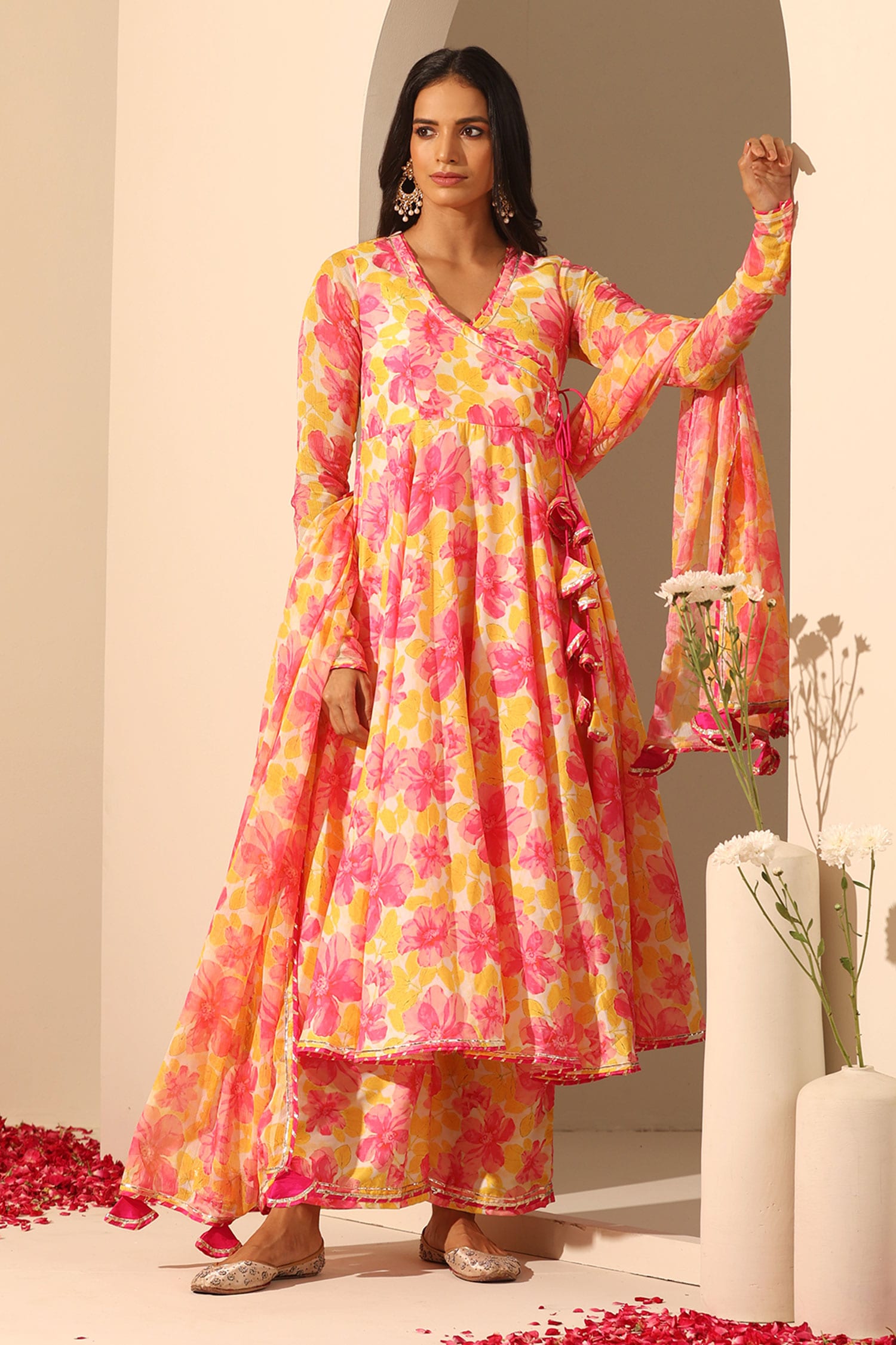 Buy POMCHA JAIPUR Yellow Gul Rangrez Floral Pattern Angarkha Set Online ...