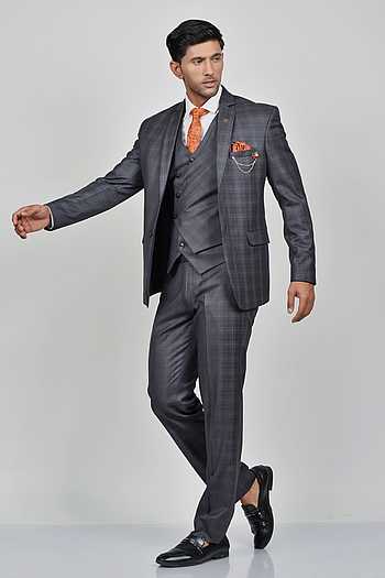 Buy Grey Crepe Checkered Pattern Tuxedo Pant Set For Men by Soniya G ...