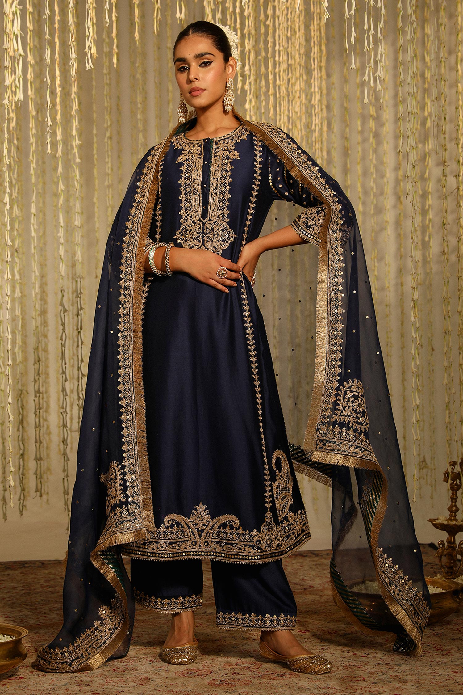 Buy Sheetal Batra Blue Sabirah Paisley Floral Embroidered Kurta Palazzo ...