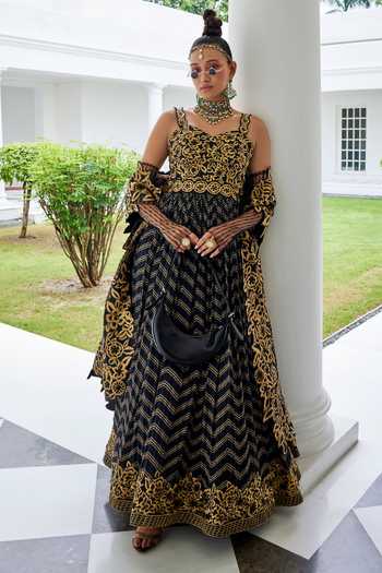 Buy The Royaleum Black Kalapi Floral Embroidered Bodice Anarkali With ...