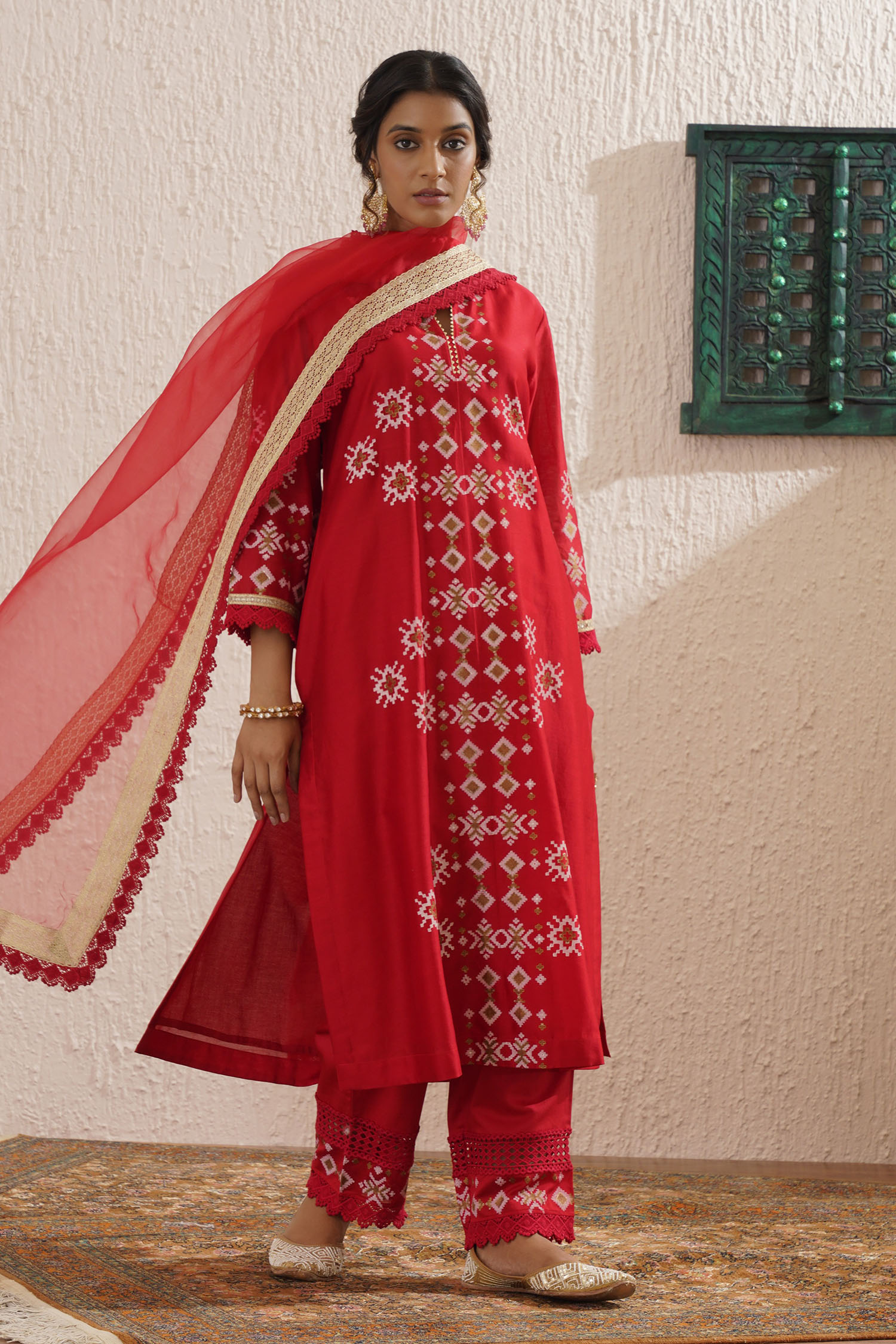 Buy OMI Red Chanderi Blossom Block Print A-line Kurta Pant Set Online ...