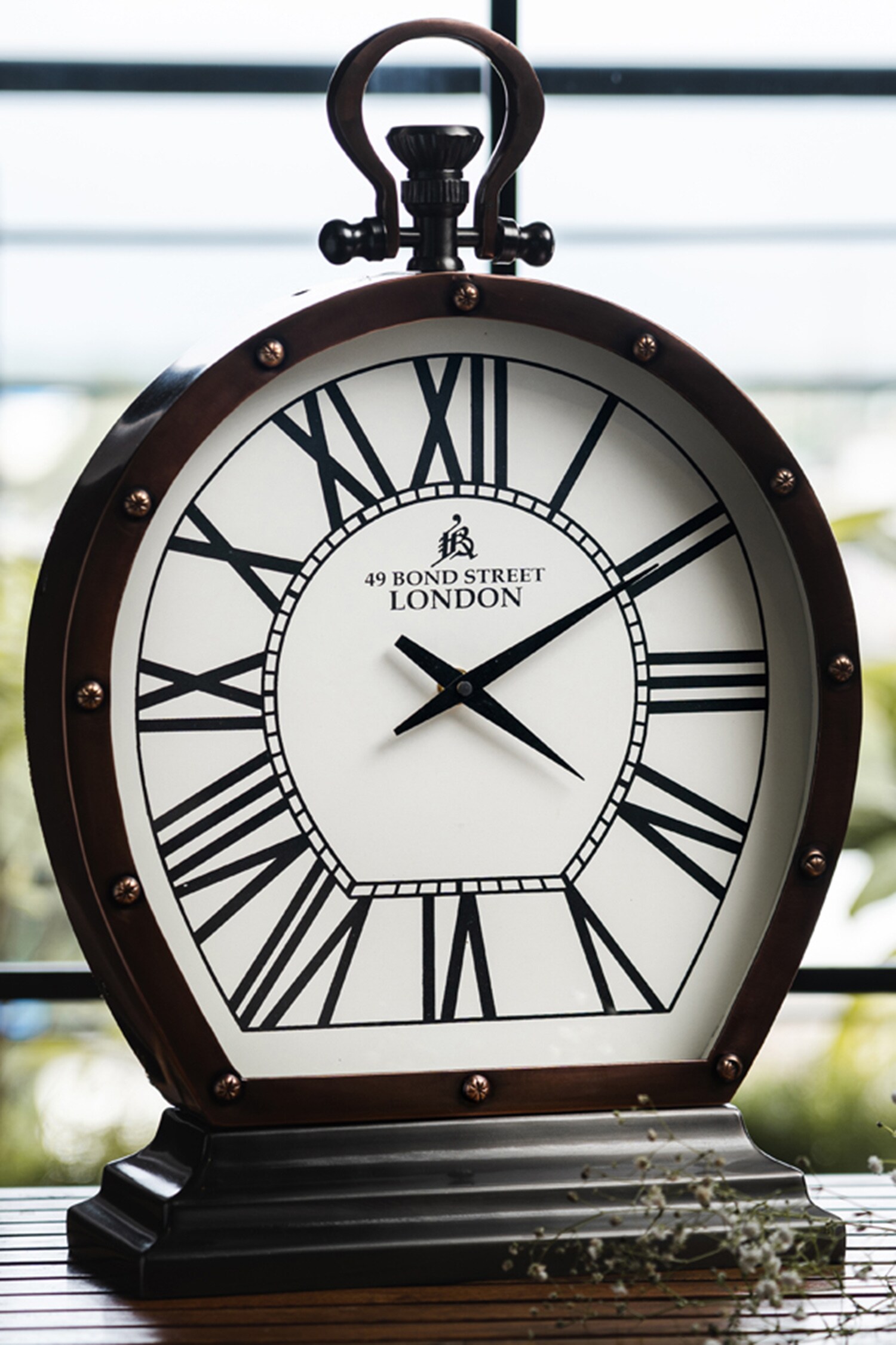 S.G. Home Regal Table Top Clock