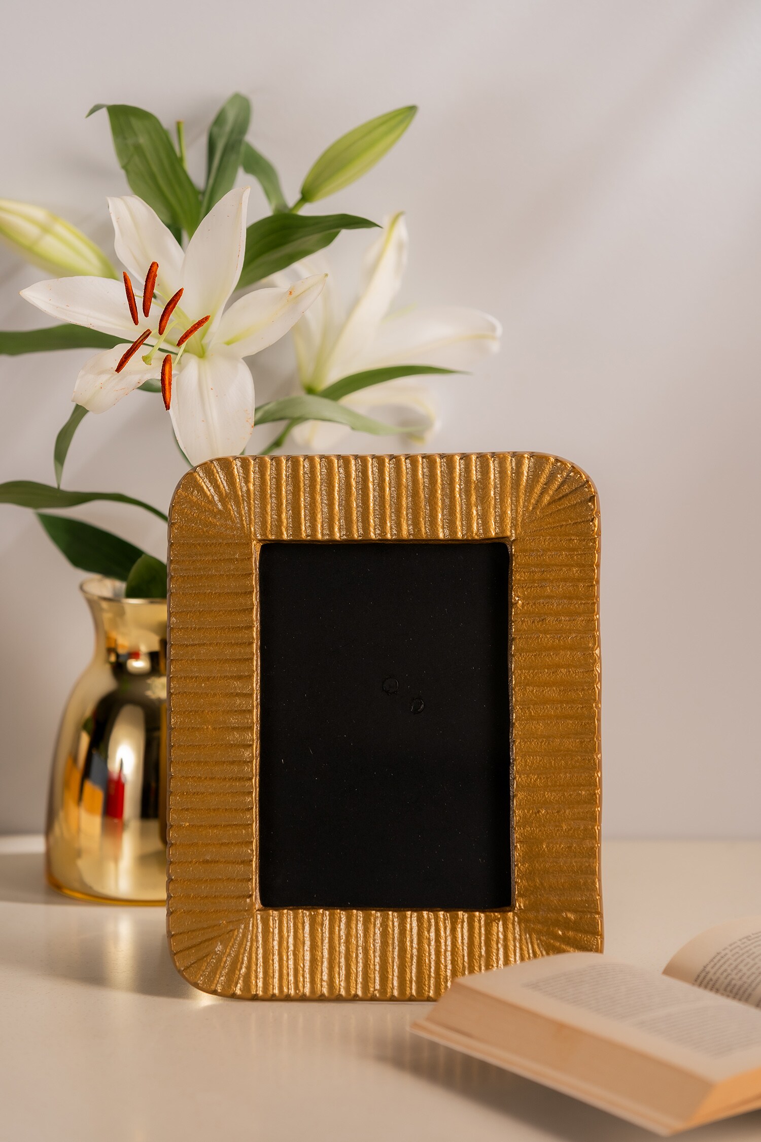 S.G. Home Gold Metal And Glass Rectangular Fluted Frame