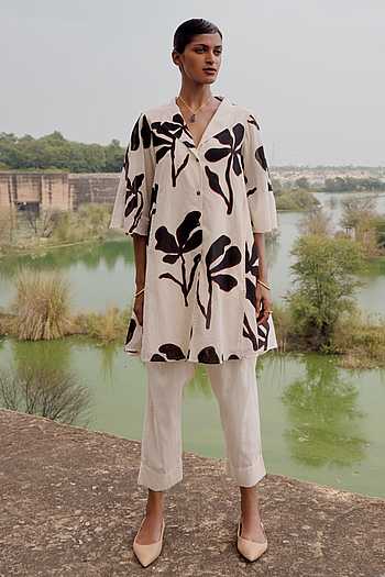 Buy Off White Loras Lino Print Tunic And Trouser Set For Women by ...