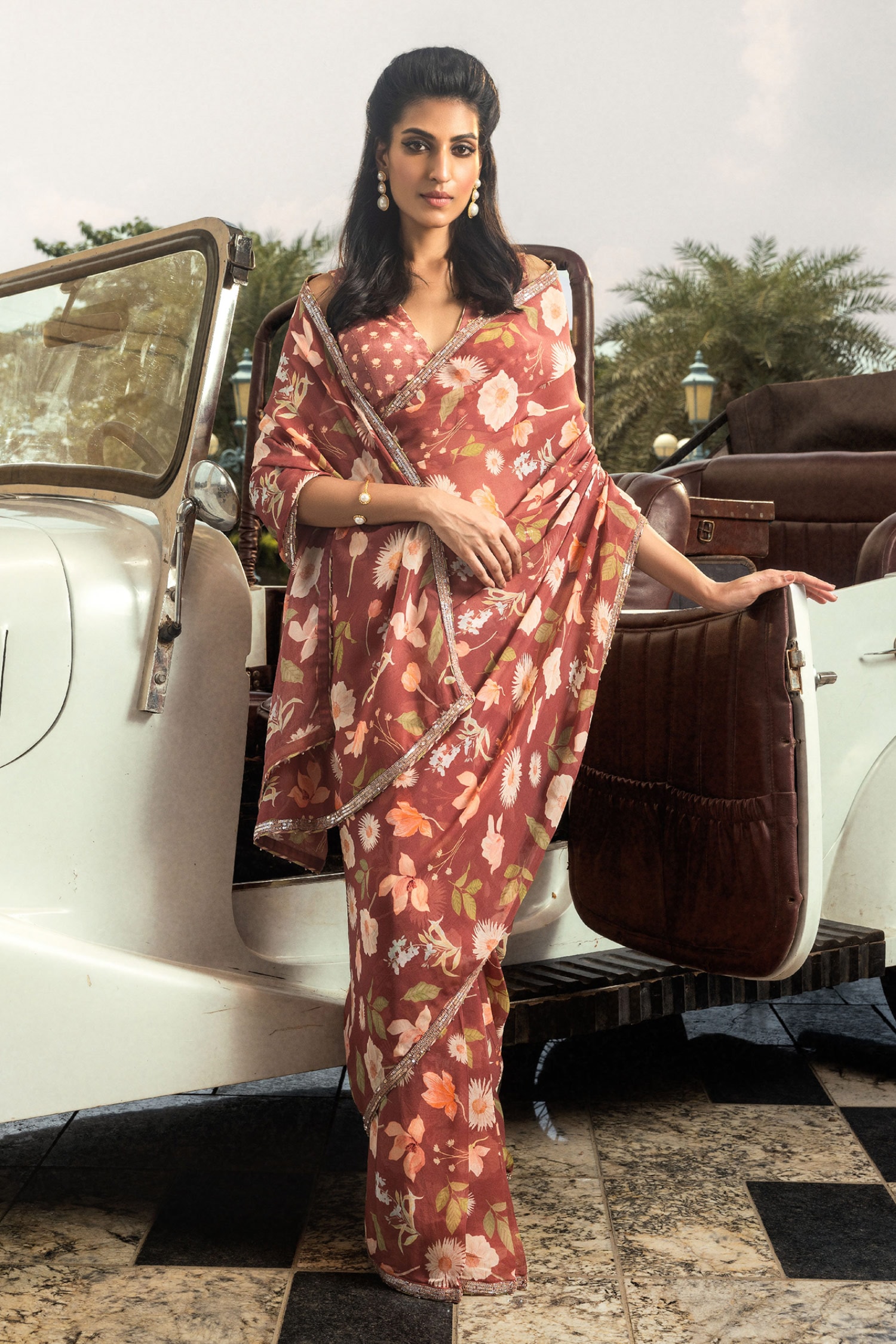 Buy Dohr India Red Anchal Printed Saree And Blouse Set Online | Aza ...