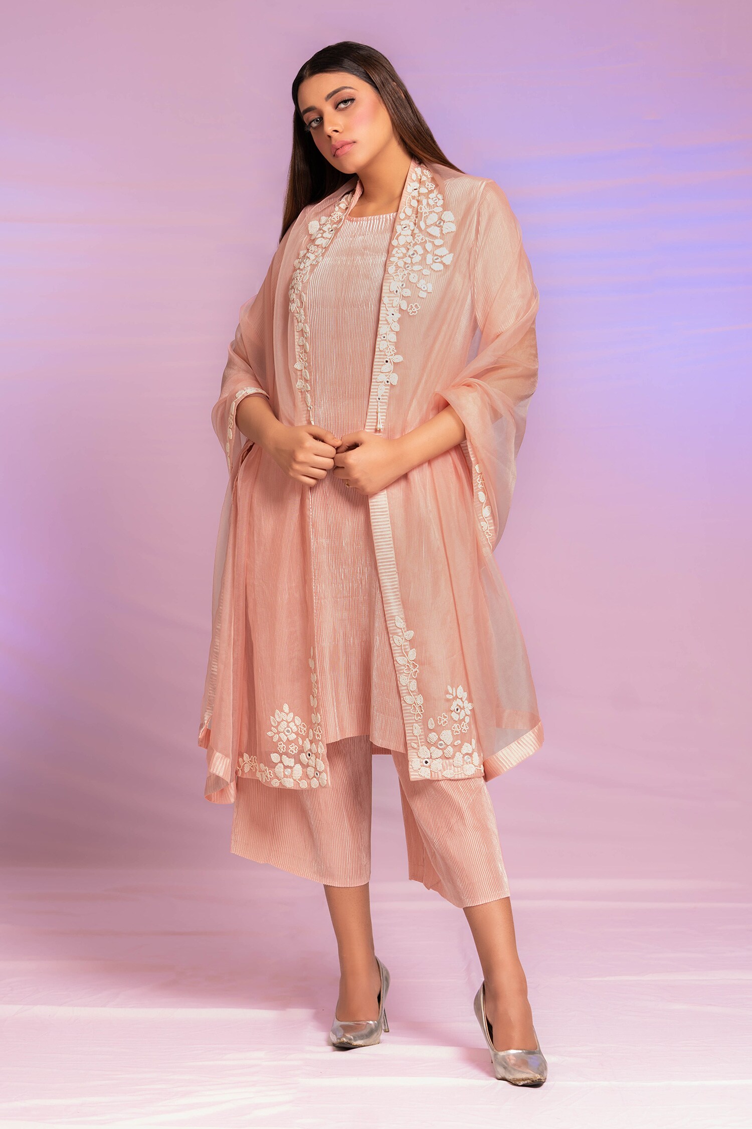 Buy PREETI MEHTA Pink Pleated Kurta Set With Embroidered Dupatta Online ...