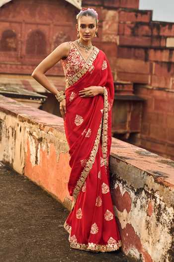 Buy Red Brocade Embroidery Flower Pattern Pre-draped Saree With Blouse ...