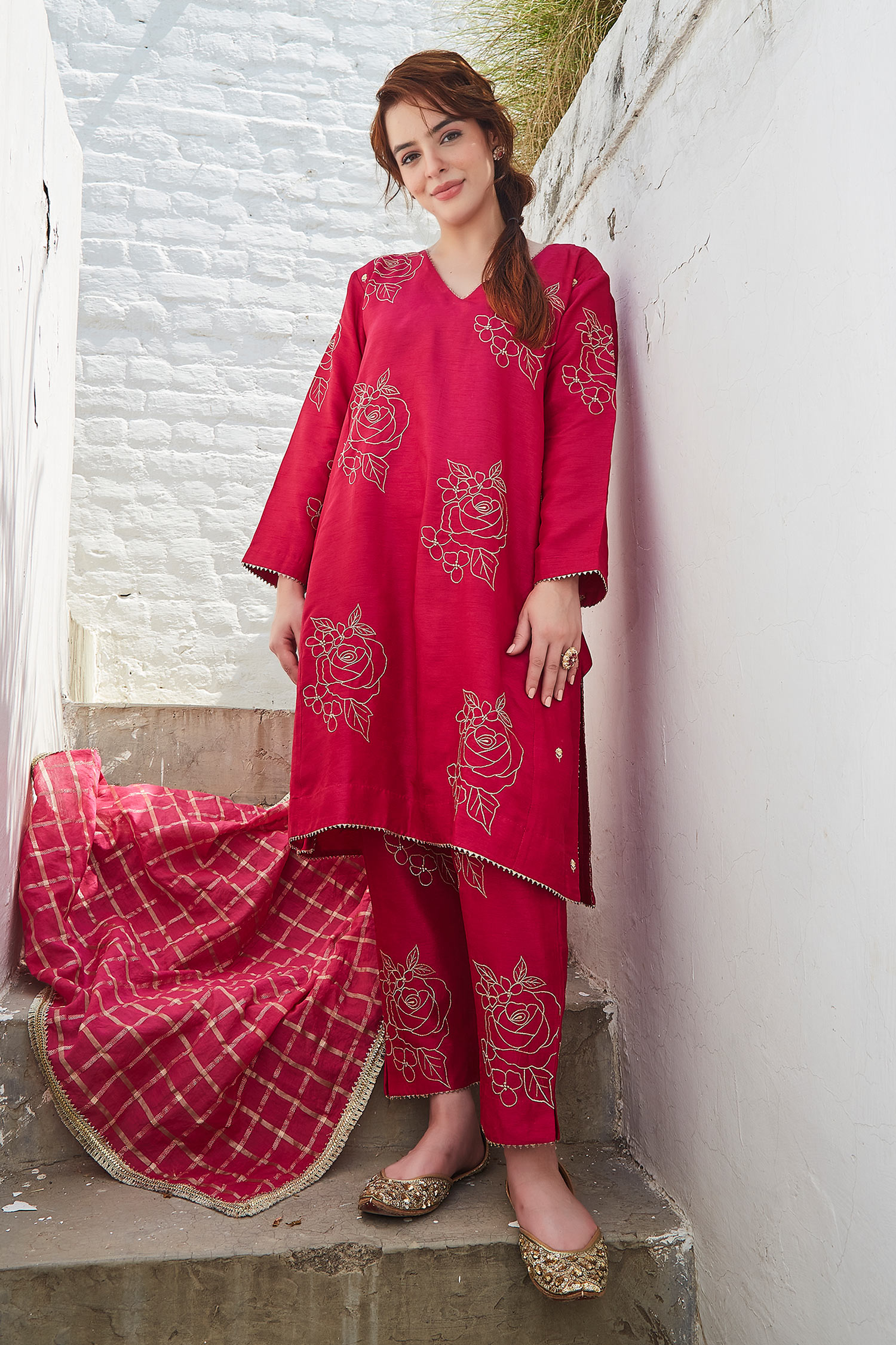 Buy Bo tree Pink Thin Raw Silk Gulab Embroidered Kurta Pant Set Online | Aza Fashions