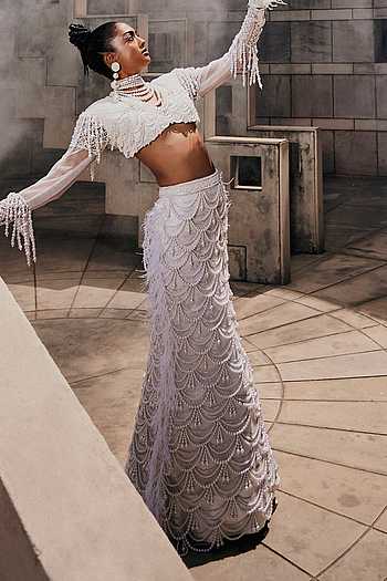 Buy Ivory Net Hand Embroidered The Sea Treasure Work Blouse And Lehenga ...